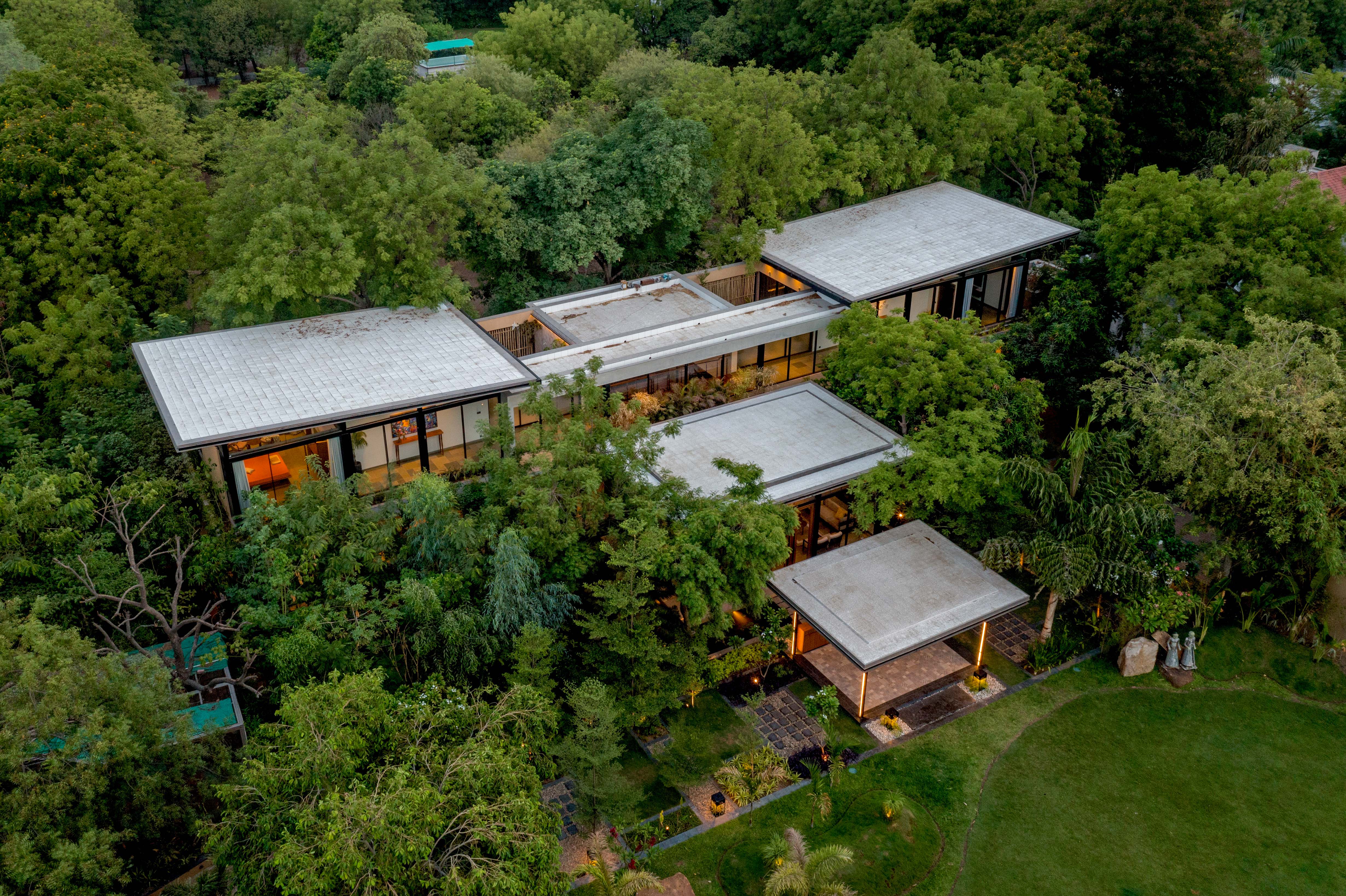 Kalrav Villa Design By VPA Architects by Inclined Studio - Architizer