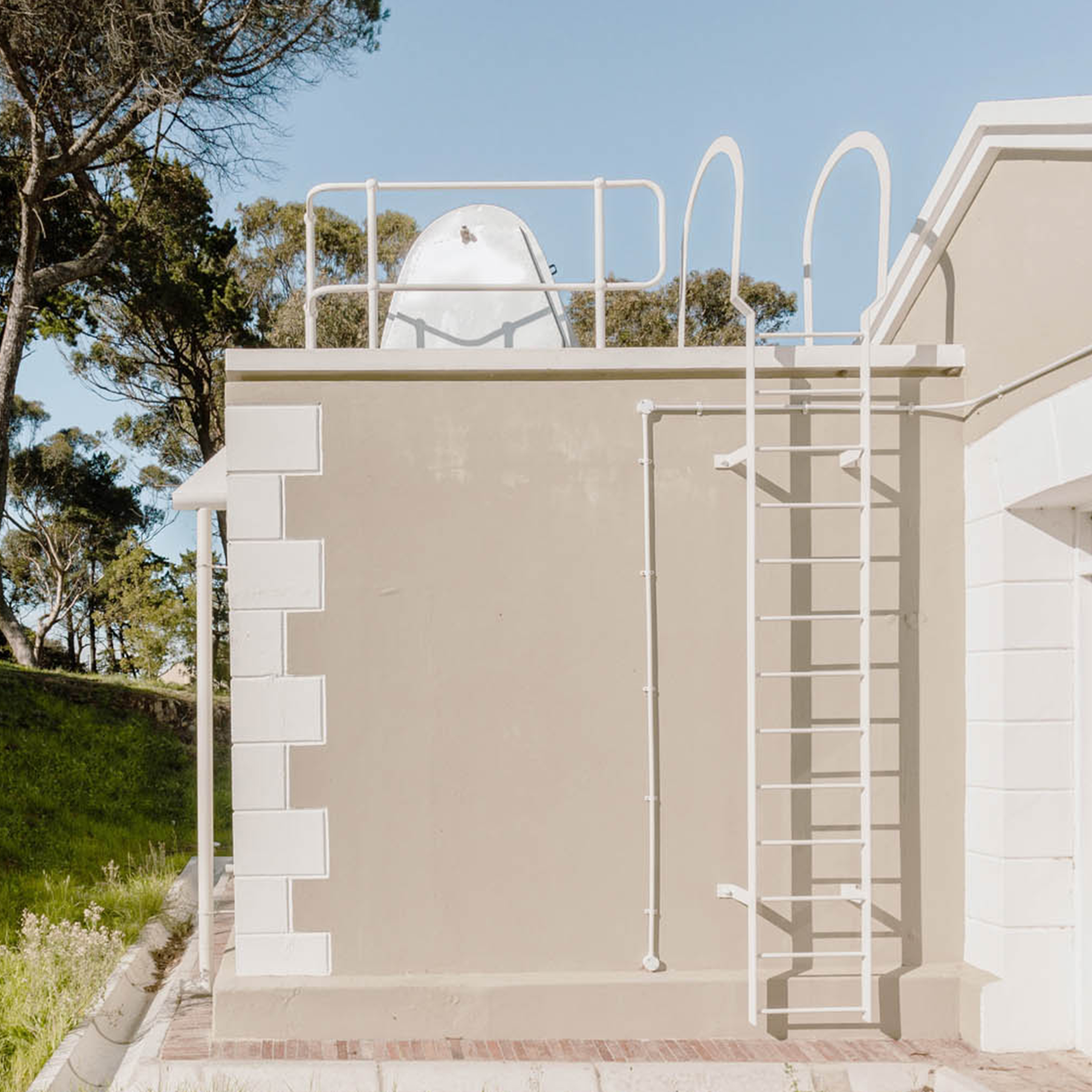 New Visitors Centre & Public Toilet for the South African Astronomical ...