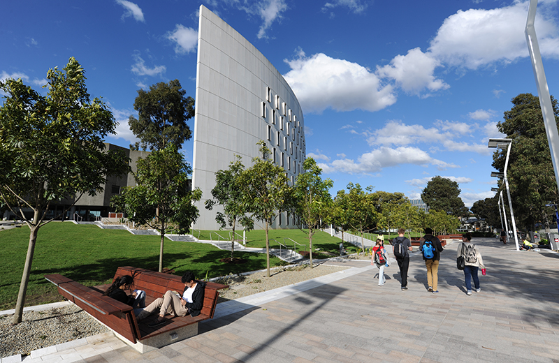 Central Spine Precinct Masterplan Deakin University by Rush Wright ...