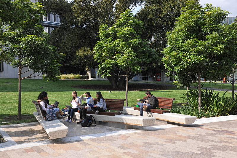 Central Spine Precinct Masterplan Deakin University by Rush Wright ...