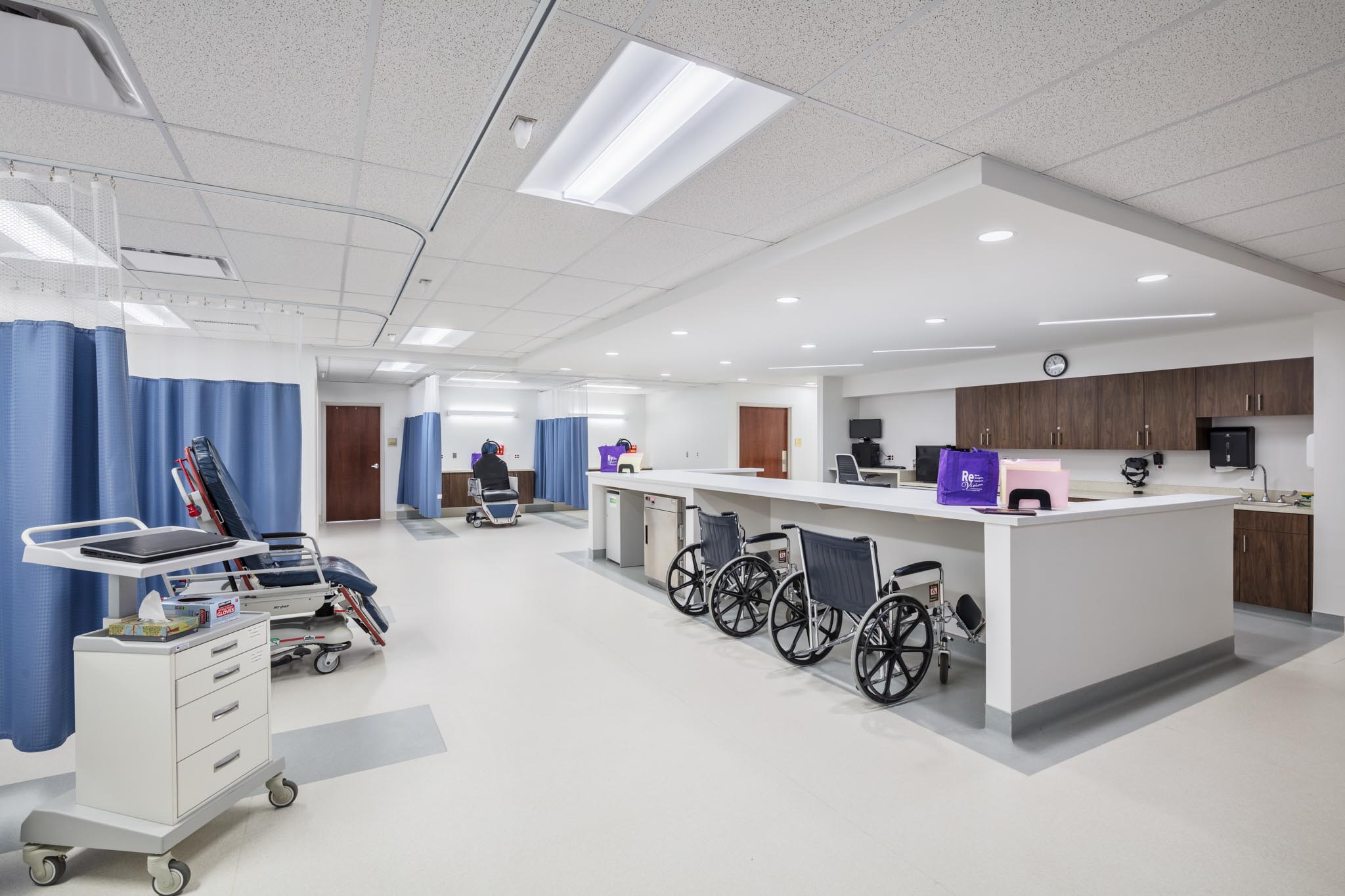 Revision Lasik and Cataract Surgery by Wellogy - Architizer