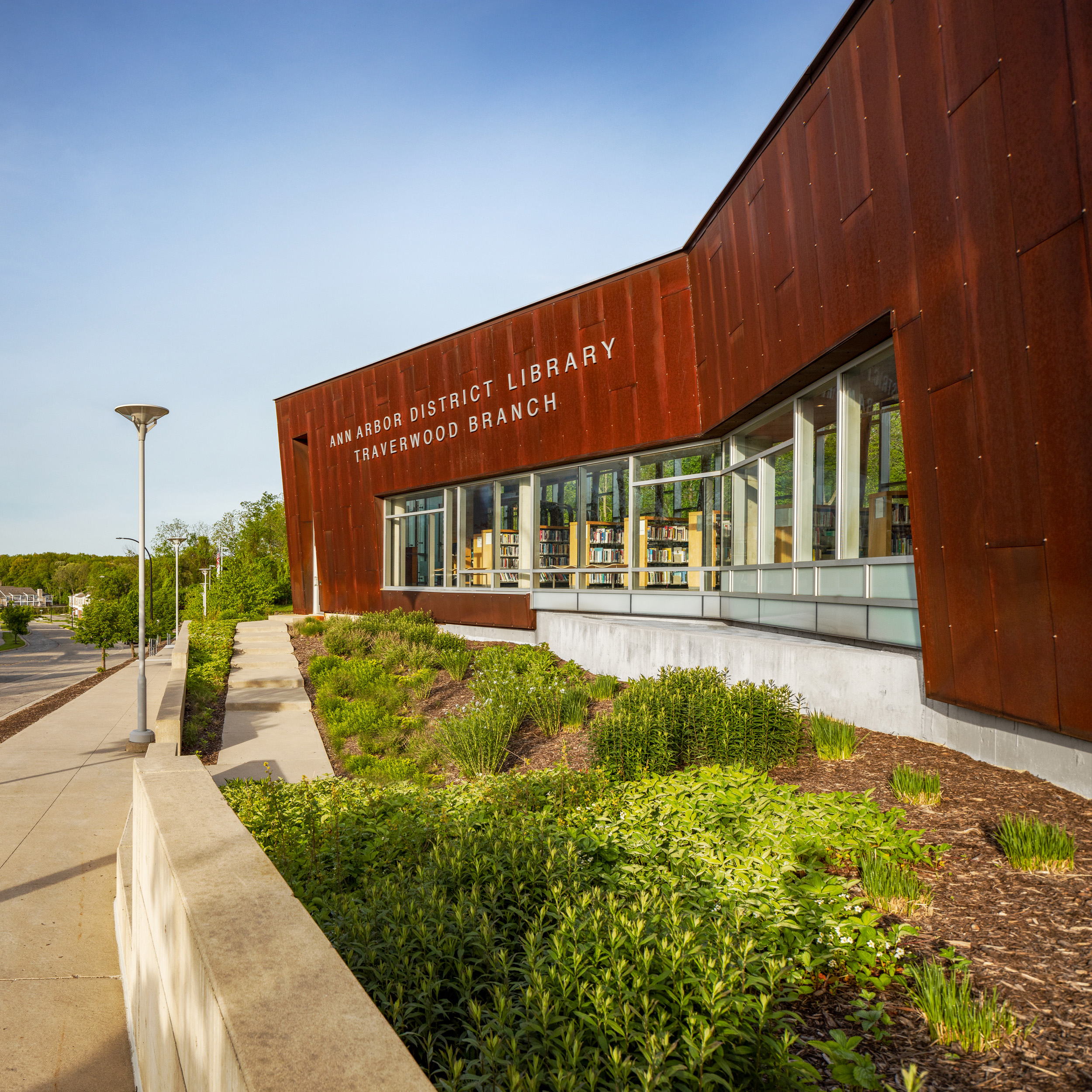 Ann Arbor District Library - Traverwood Branch by INFORM Studio ...