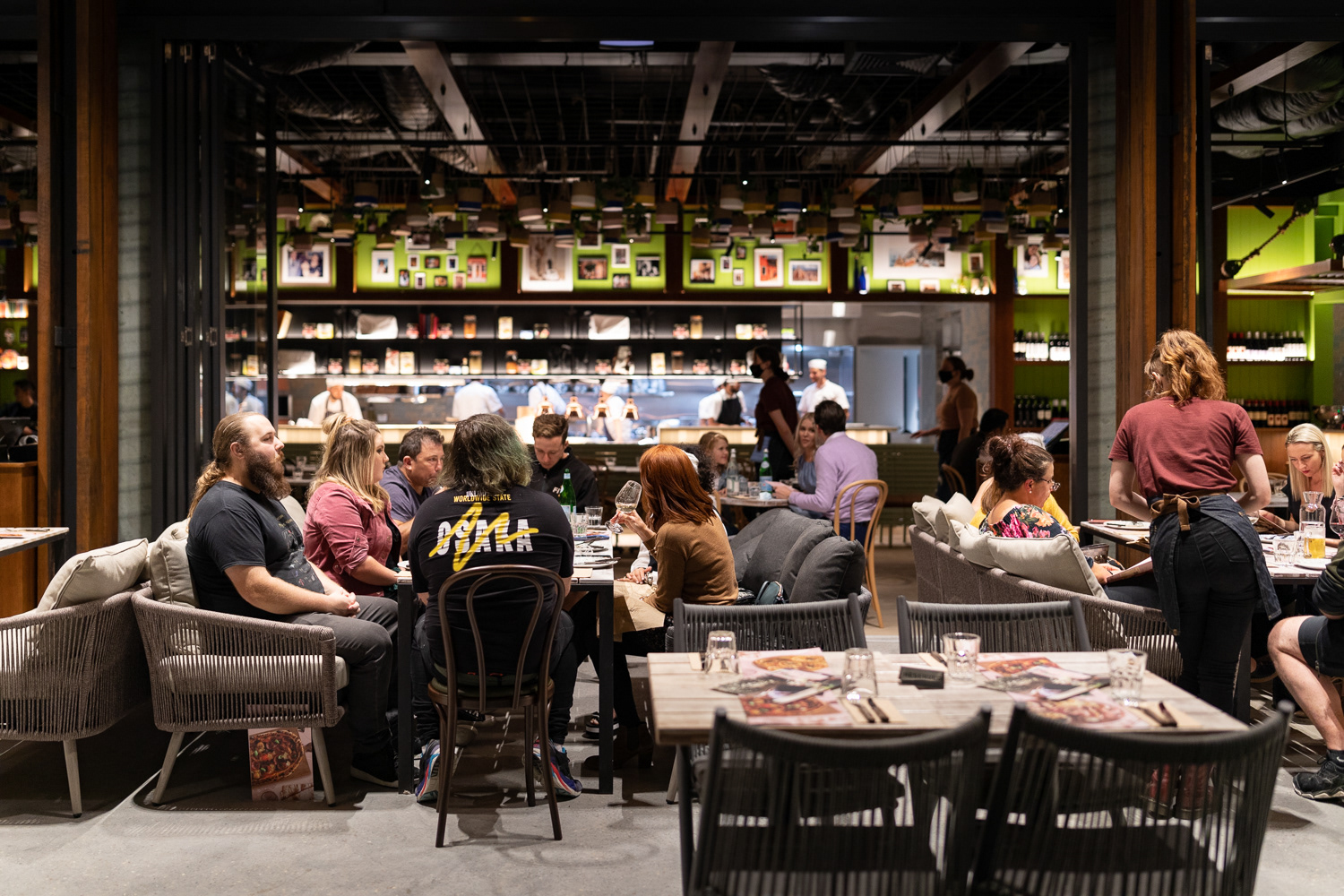 ISK by Isabella, Brisbane. Restaurant Design - Australia. by COOOP ...