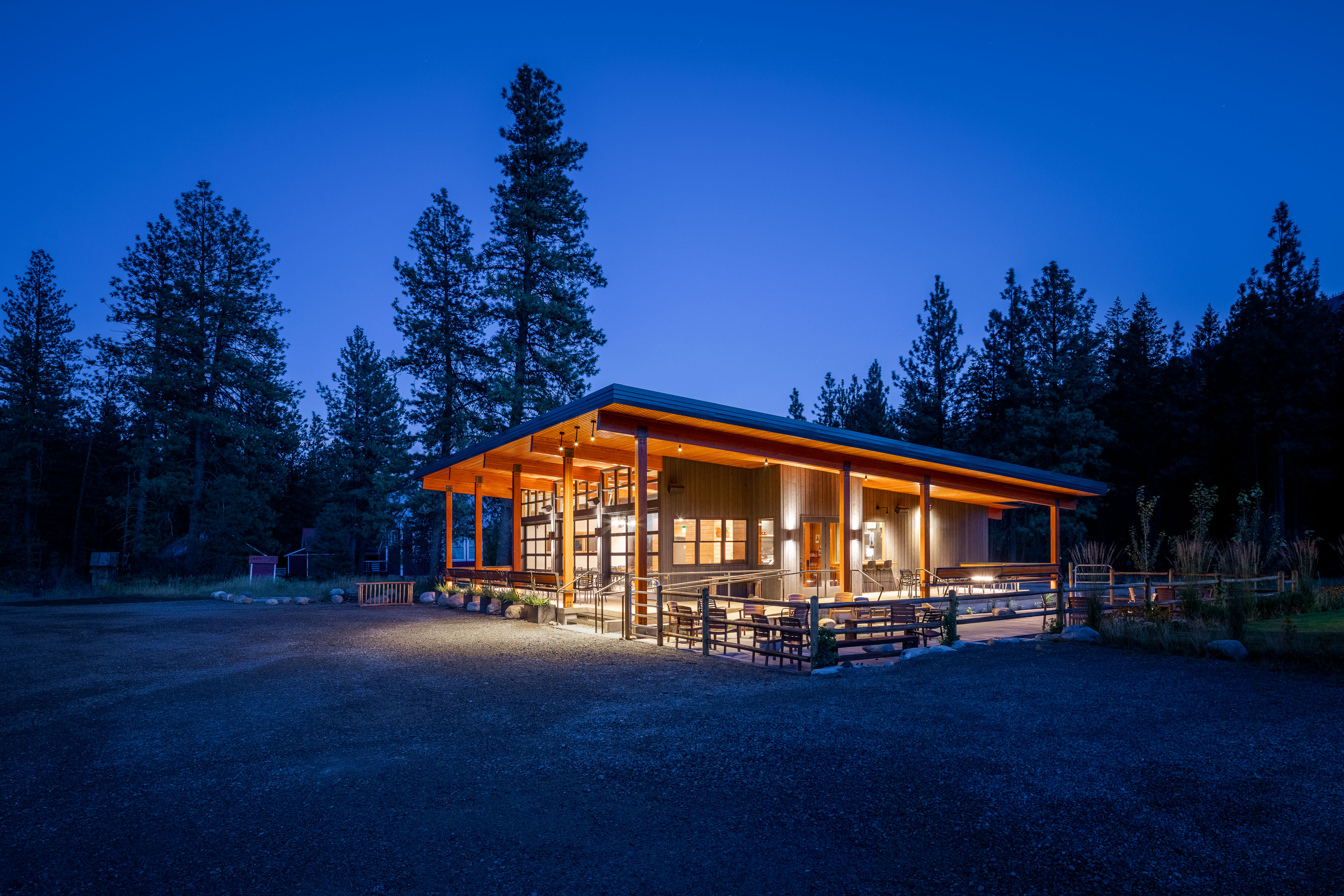 Mazama Public House by CAST architecture - Architizer