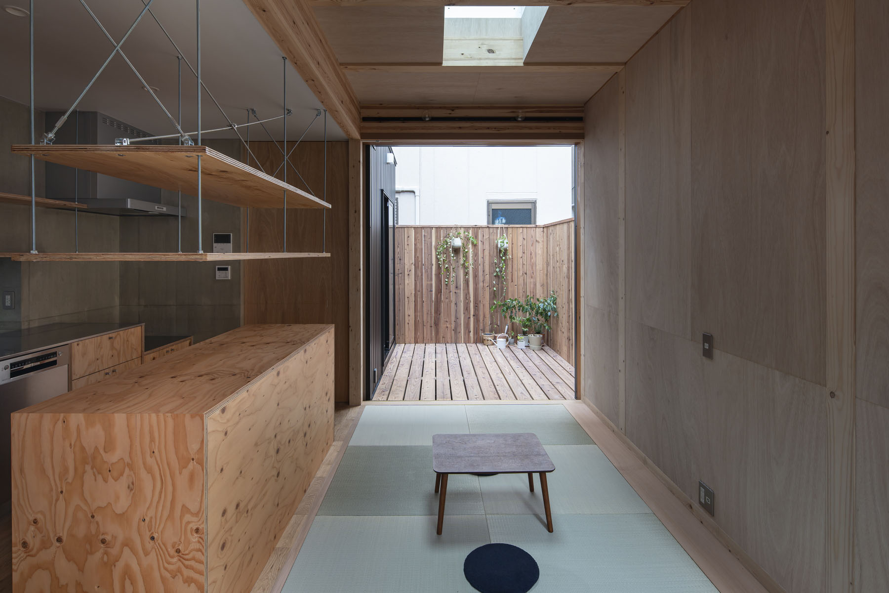 Rowhouse in Kikawa by YYAA | Yoshihiro Yamamoto & Associates ...