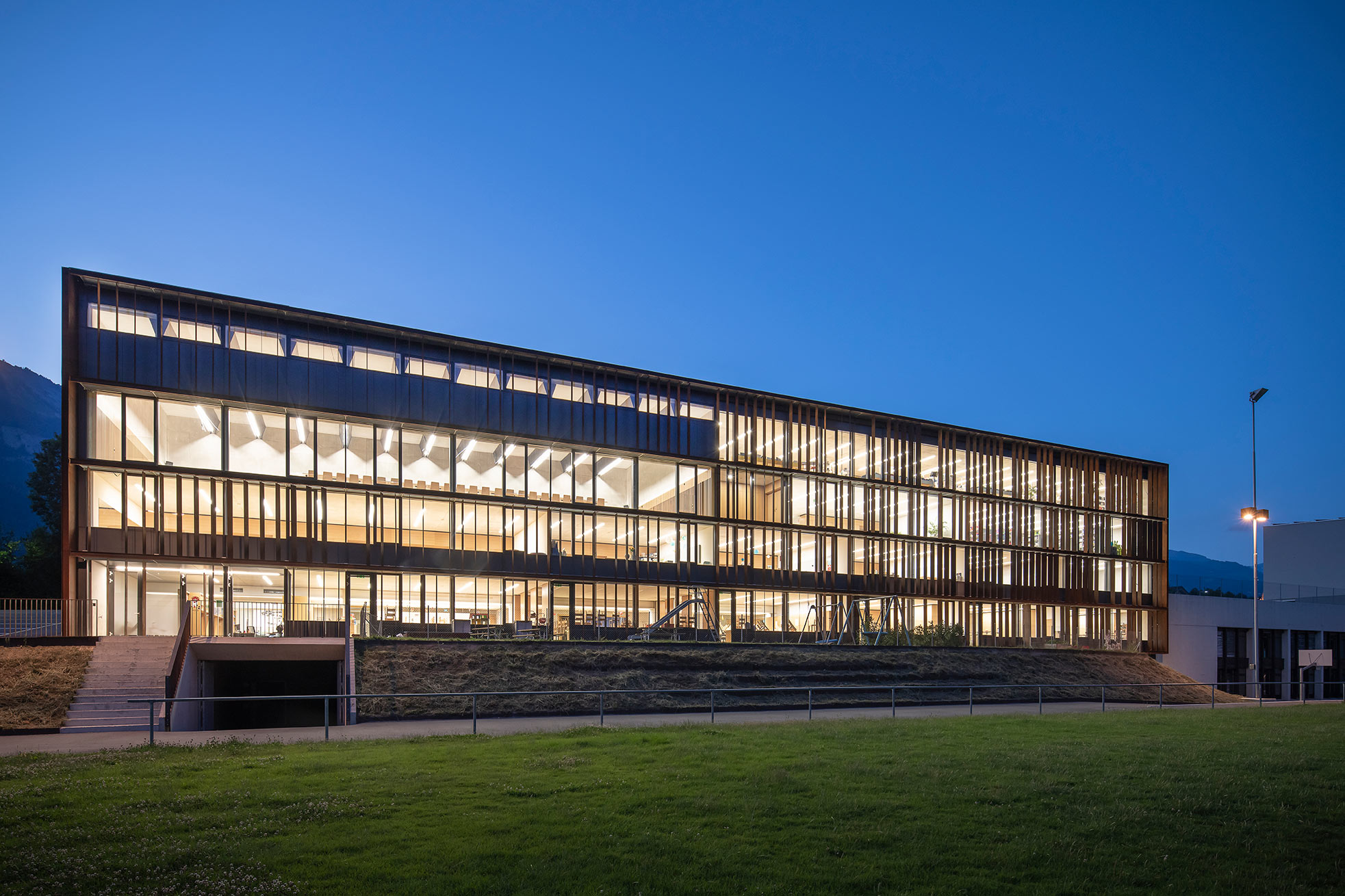 School campus by COMAMALA ISMAIL - Architizer