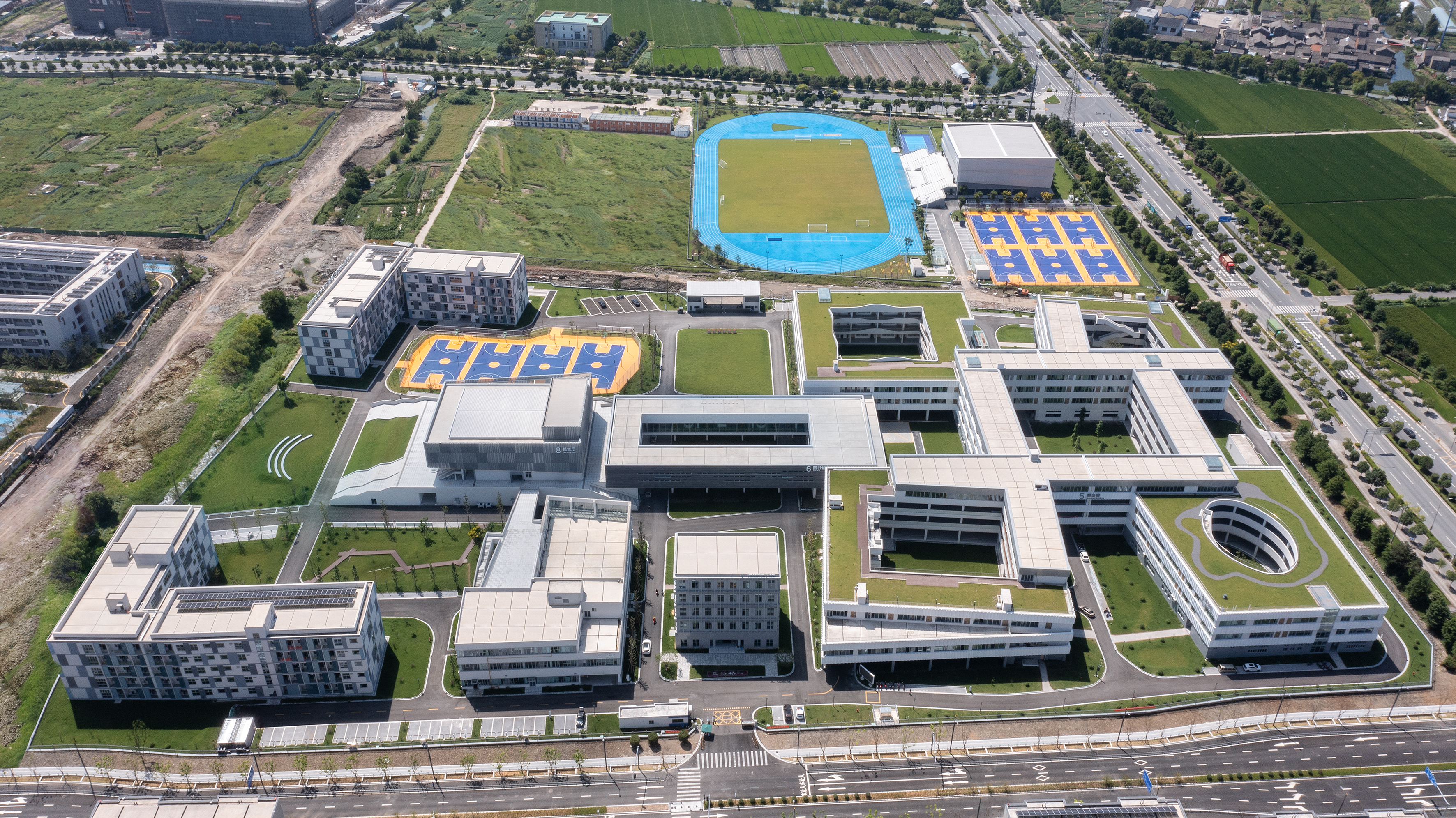 Idea 3837081: Ningbo Gulin Vocational High School by ARCHIS Design ...
