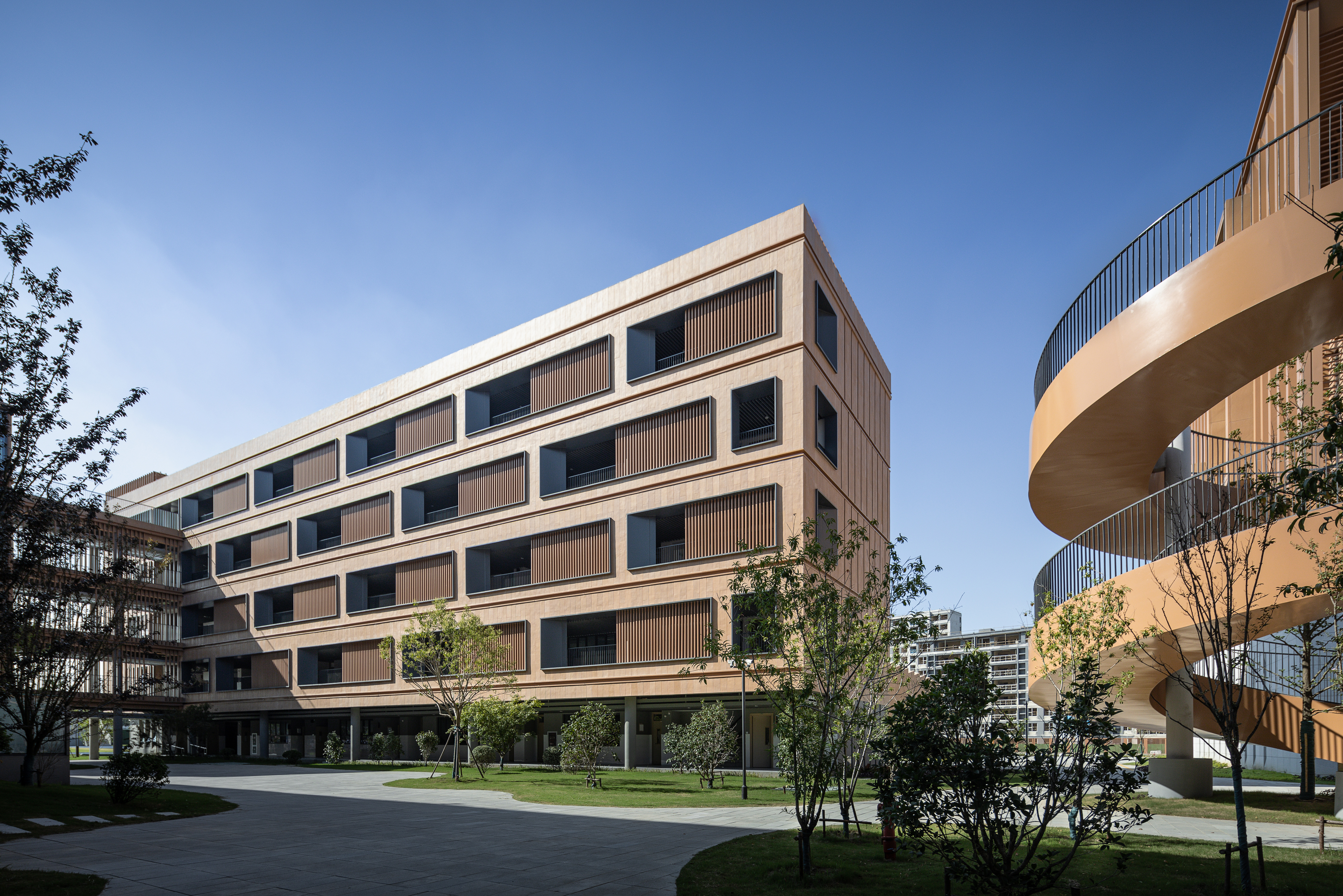 Jiangsu Meicun Senior High School Air Harbour Branch by Architectural ...