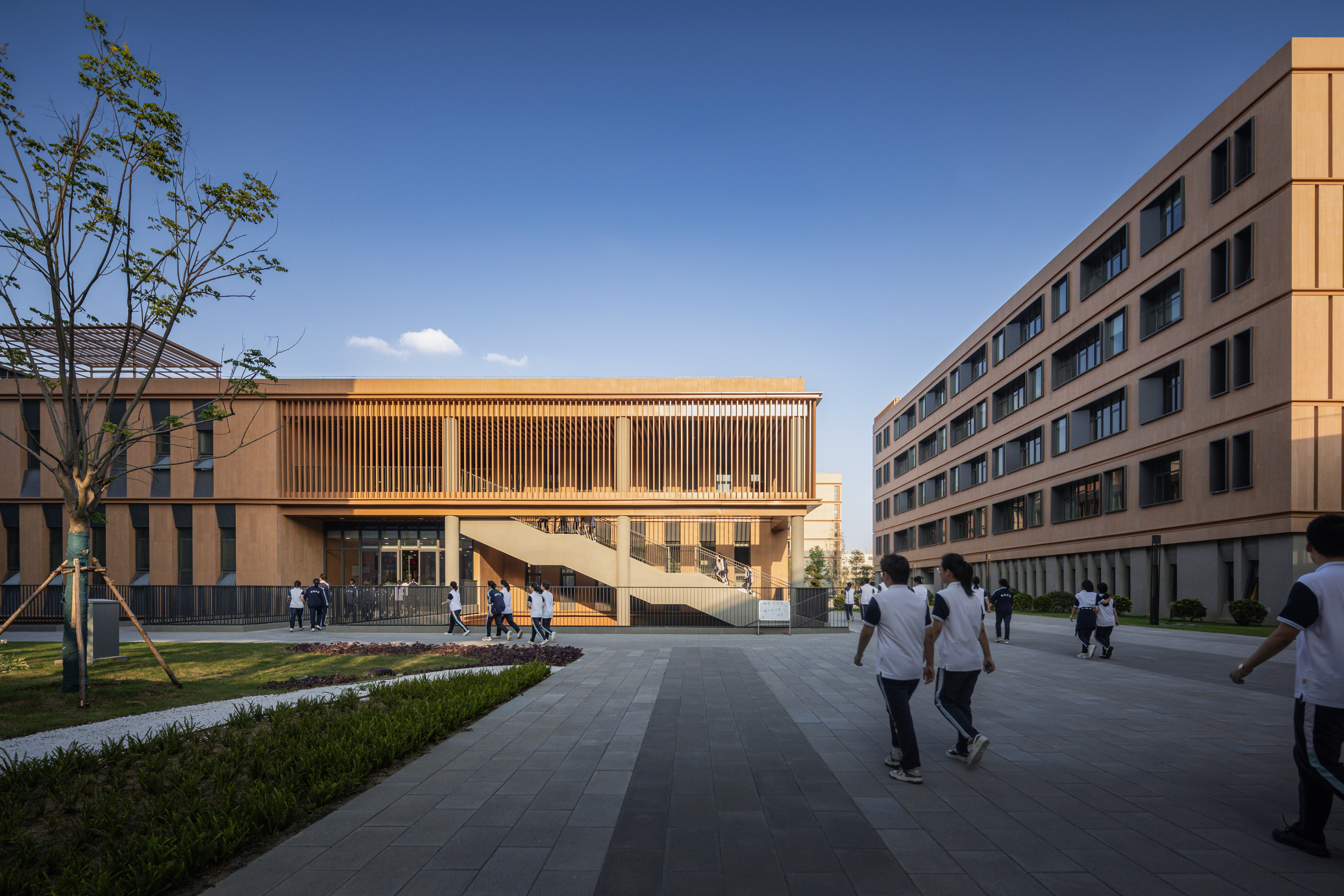 Jiangsu Meicun Senior High School Air Harbour Branch by Architectural ...