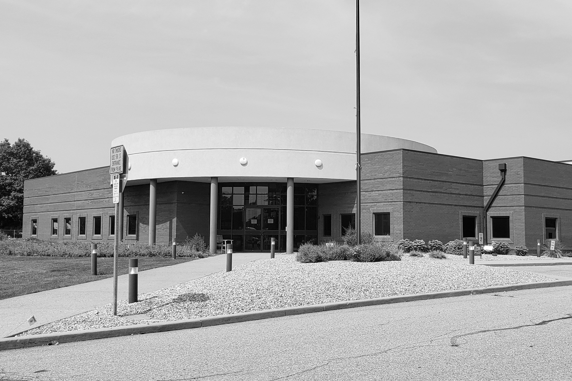 LINC Library Innovation Center by Barker Rinker Seacat Architecture ...