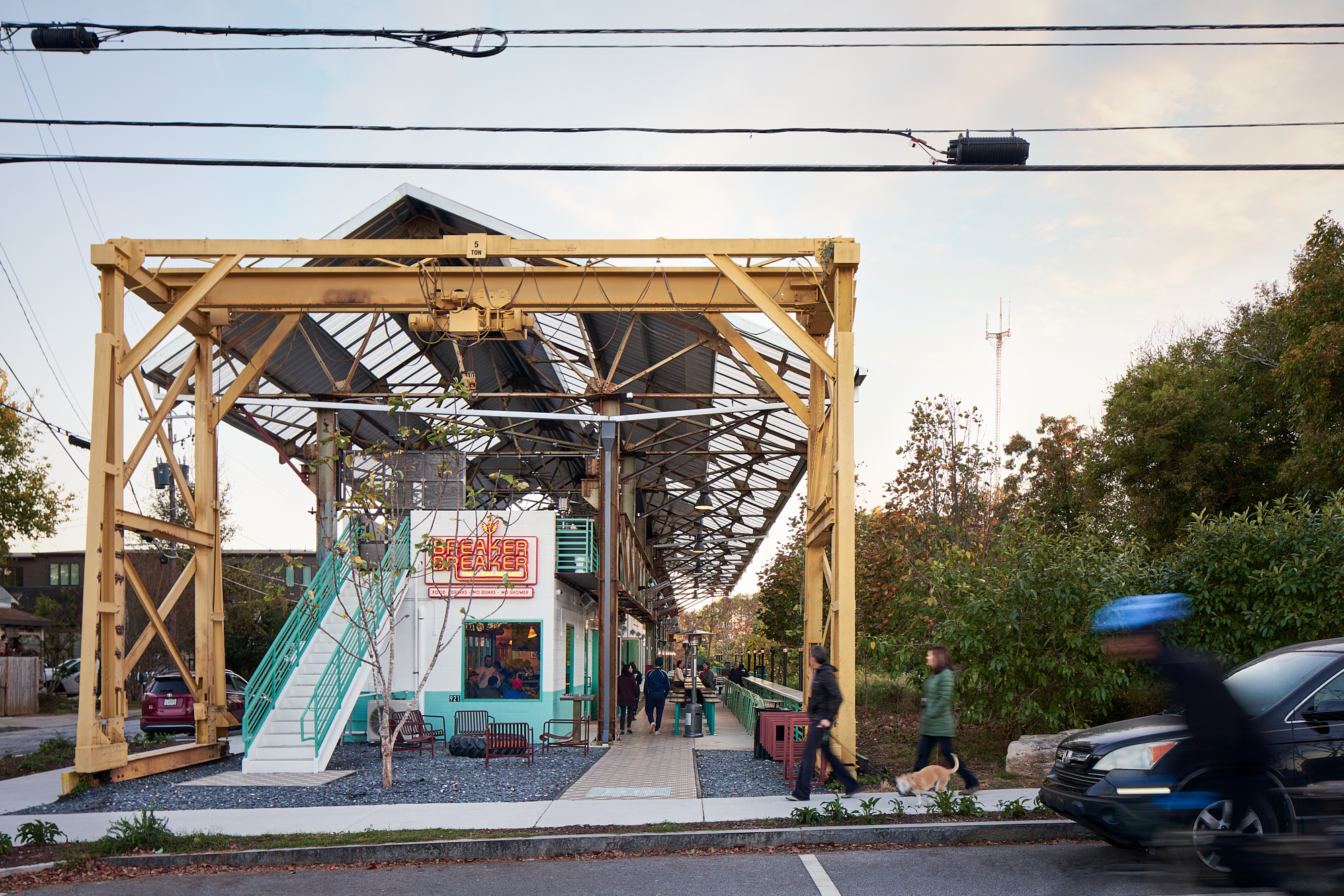 Square Feet Studio - Architizer