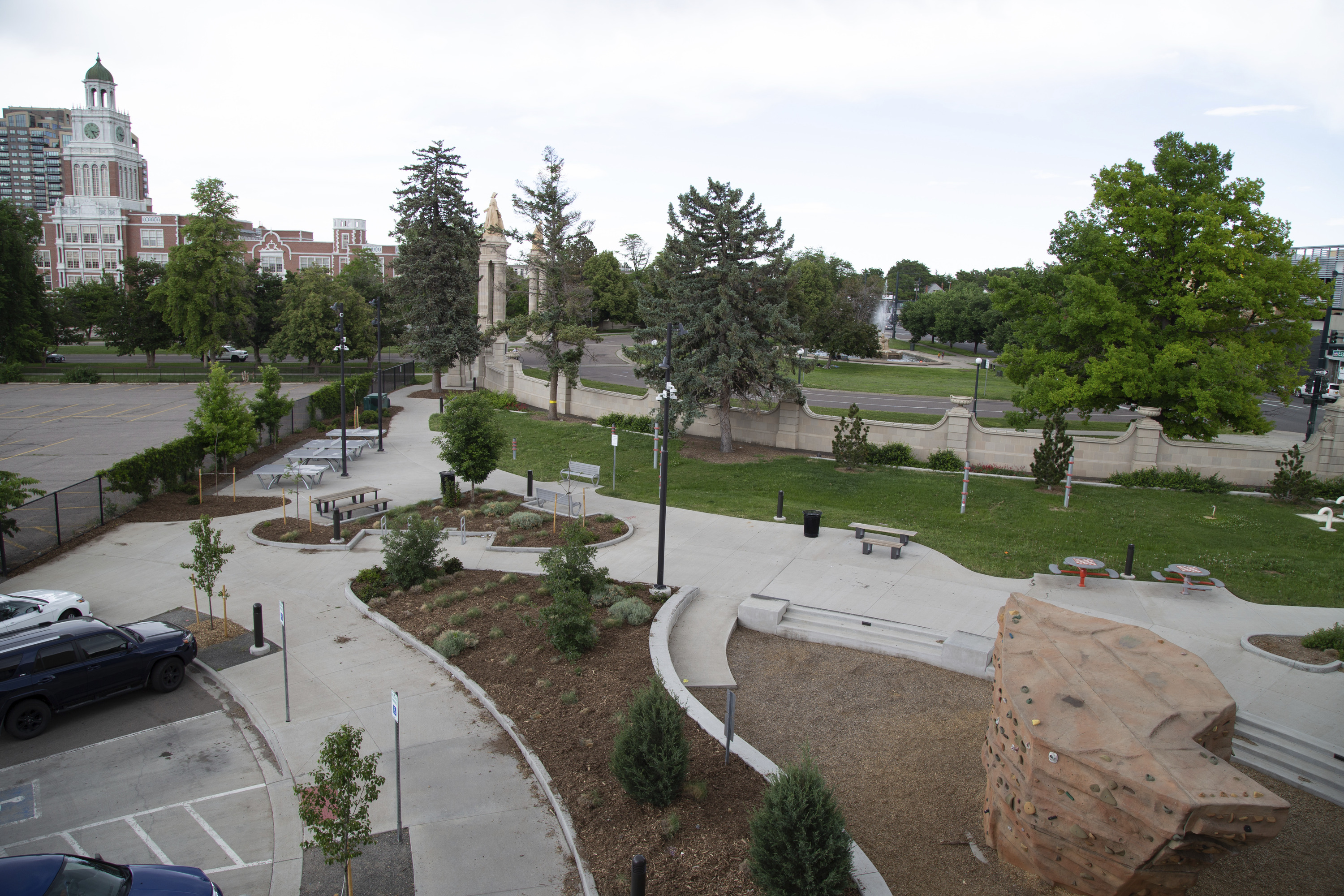 Carla Madison Recreation Center by Barker Rinker Seacat Architecture ...