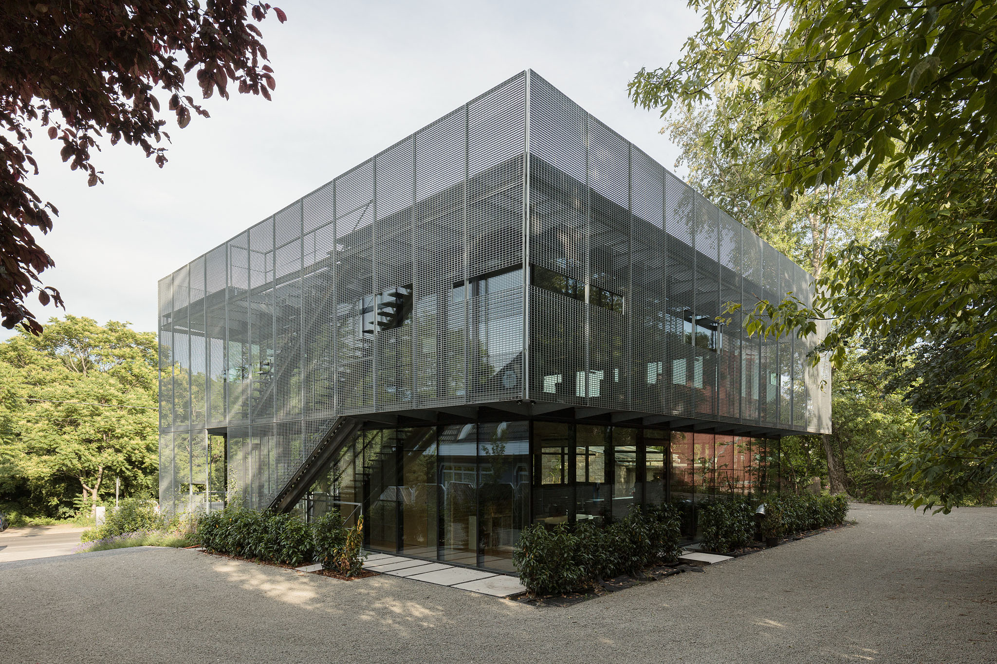 GeoConcept HQ by TÉRHÁLÓZAT DESIGN KFT. - Architizer