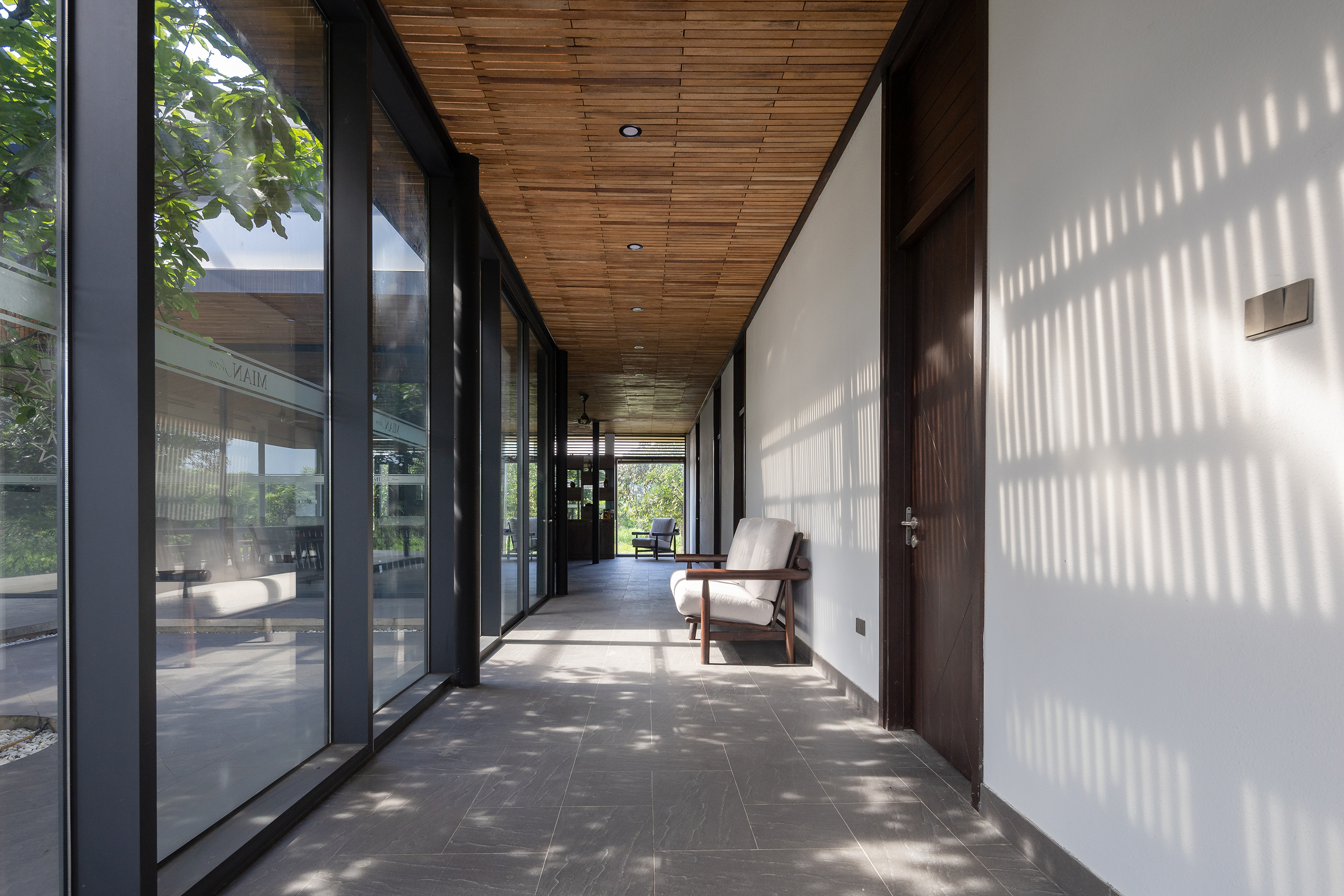 Dong Mo Farmhouse by idee architects Vietnam - Architizer