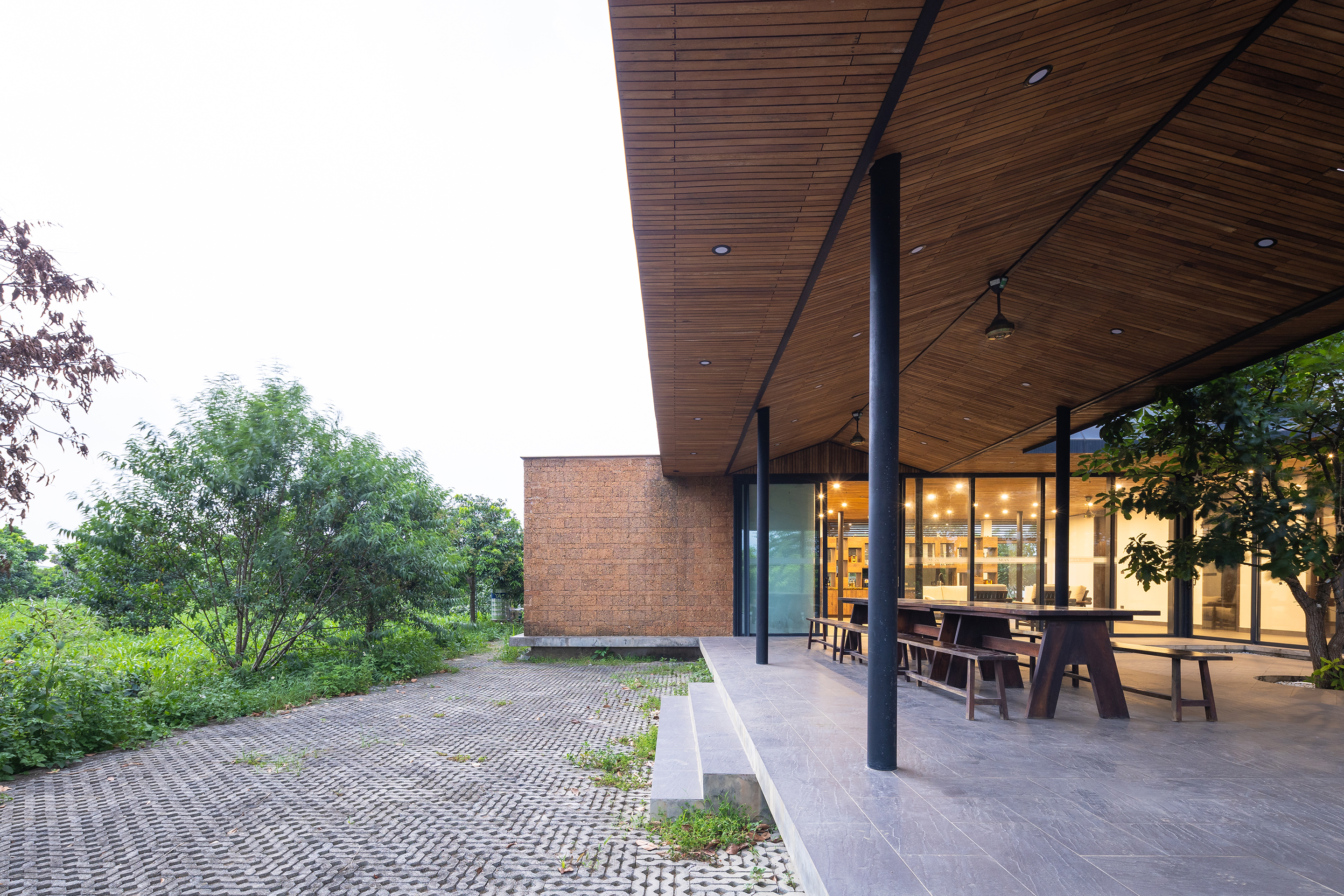 Dong Mo Farmhouse by idee architects Vietnam - Architizer