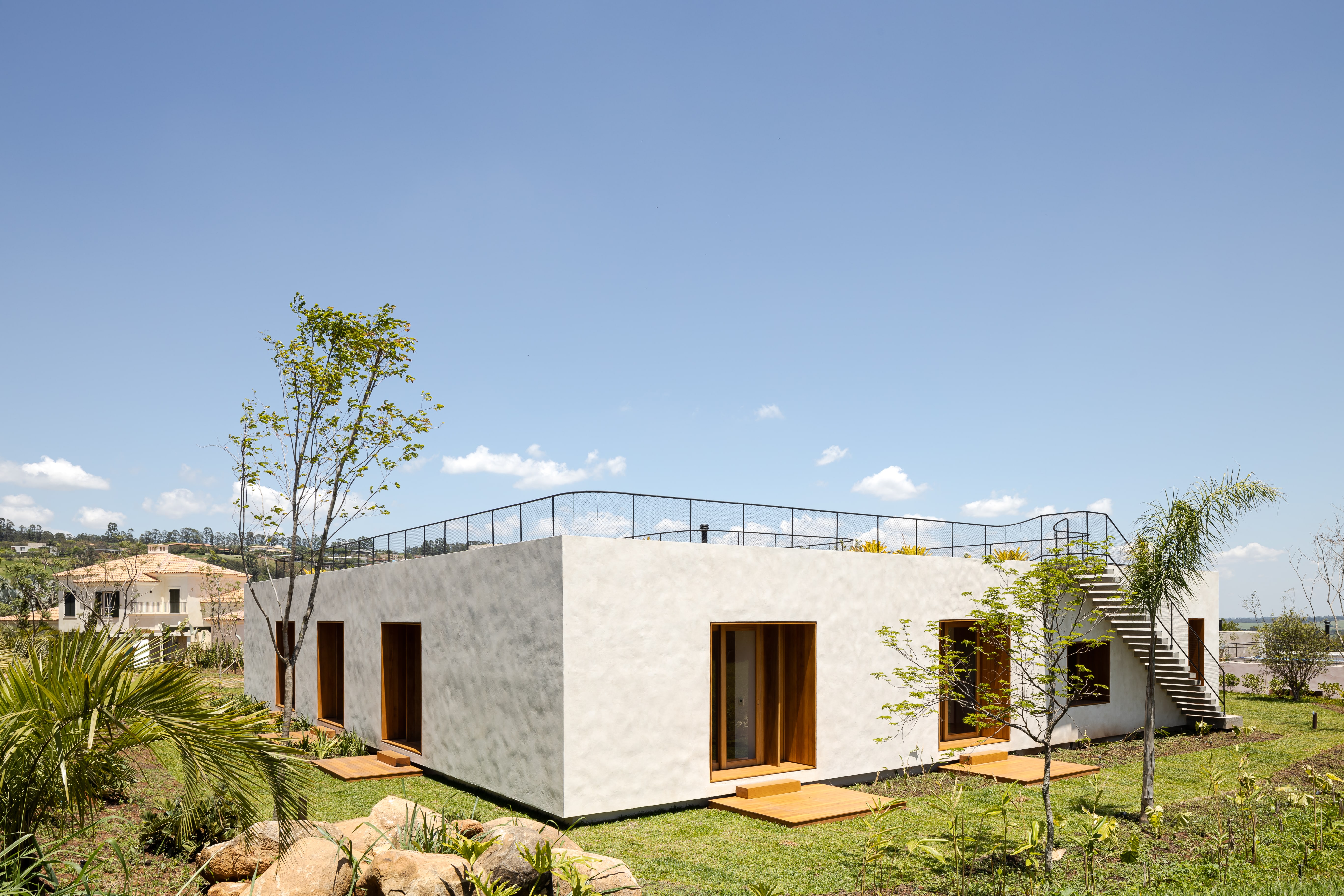 Oito House by ARCHITECTS OFFICE - Architizer