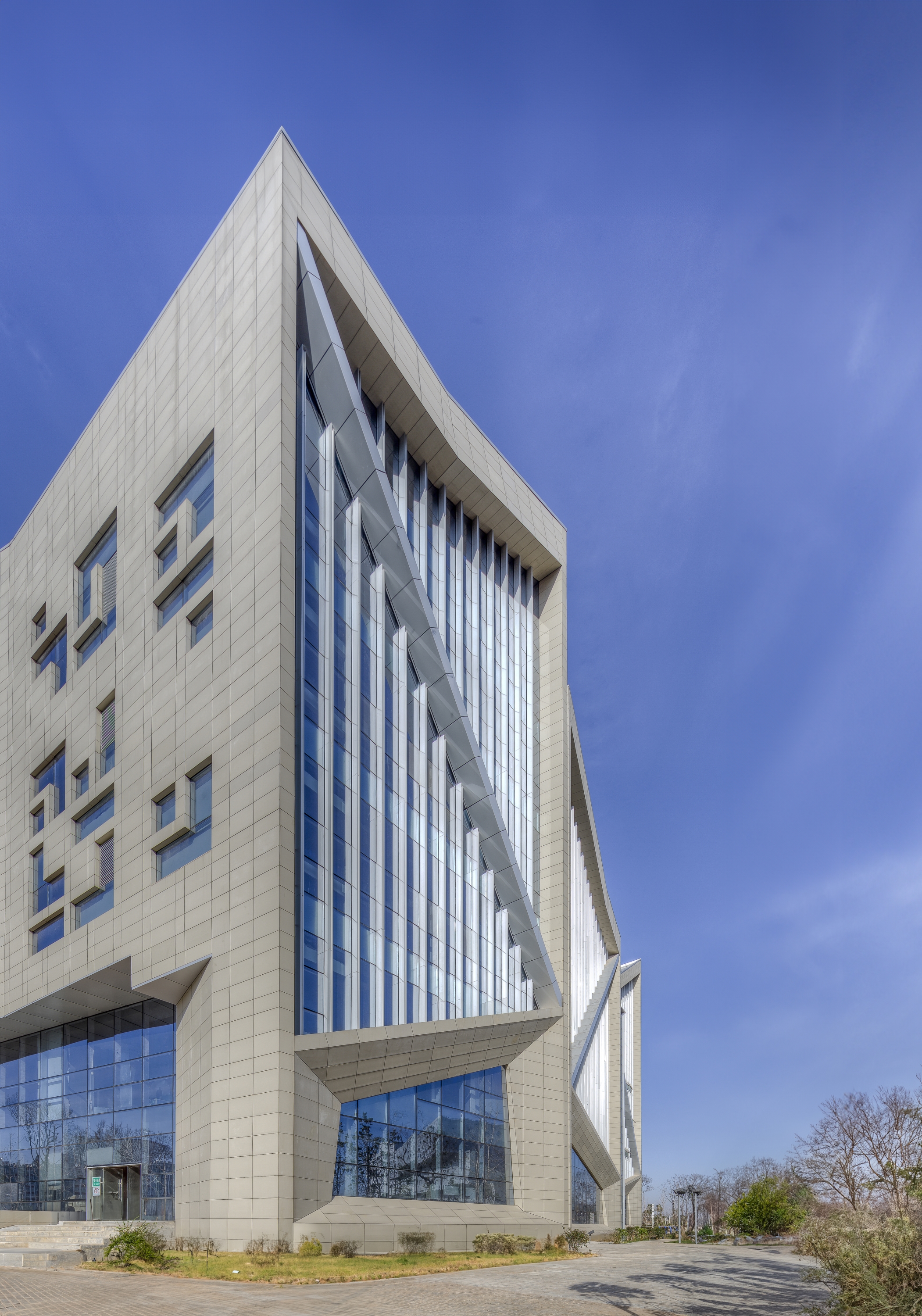 Library for Qujing Culture Center by Hordor Design Group, Atelier Alter ...