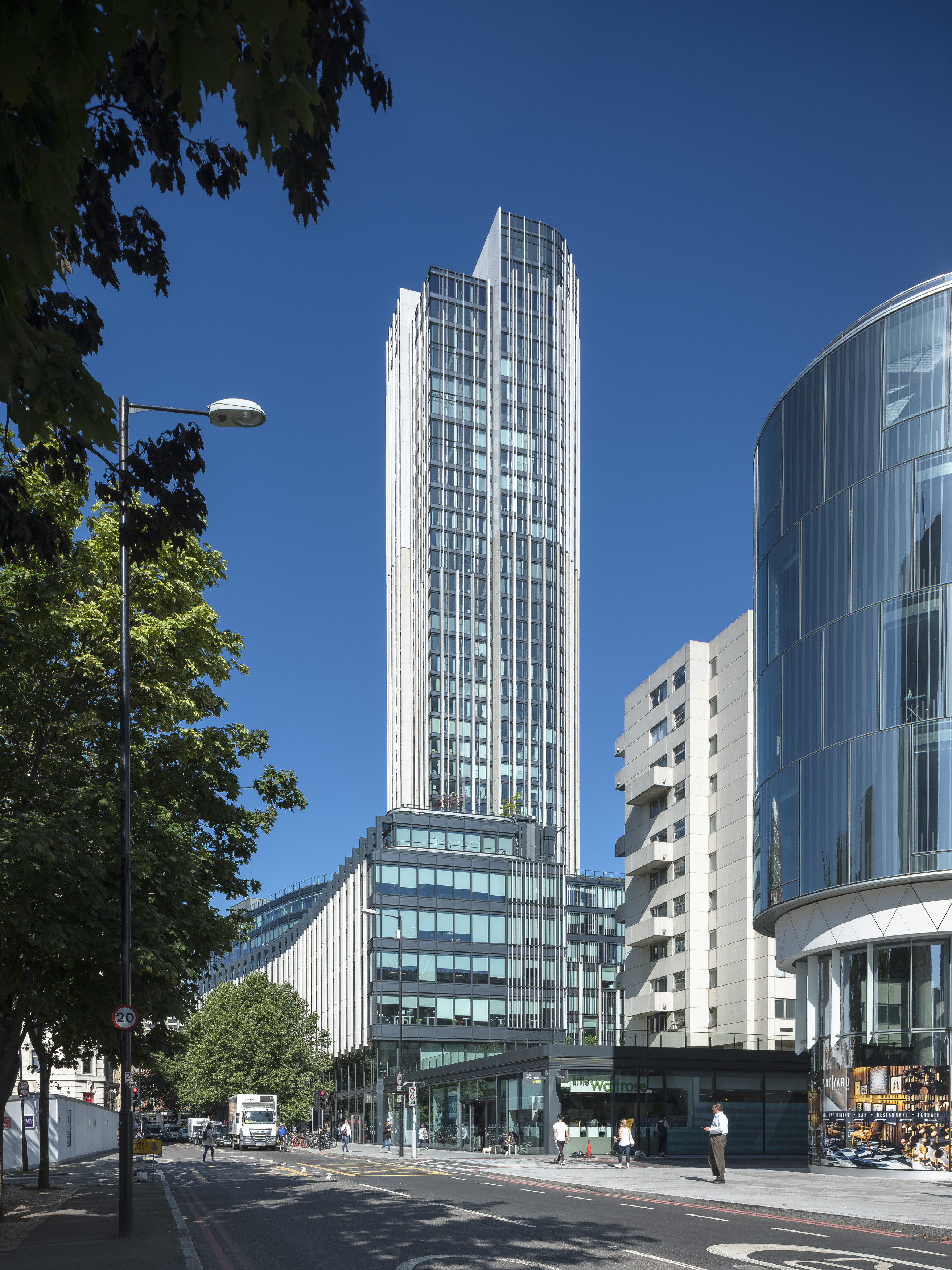 Southbank Tower by KPF (Kohn Pedersen Fox) - Architizer