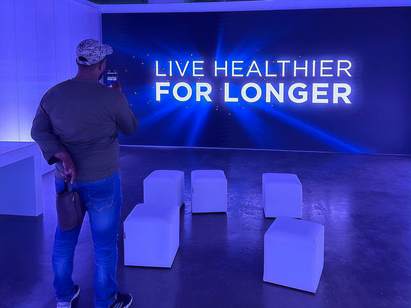 INTERACTIVE EXHIBITION. LIFE HUB by Indissoluble S.L. - Architizer