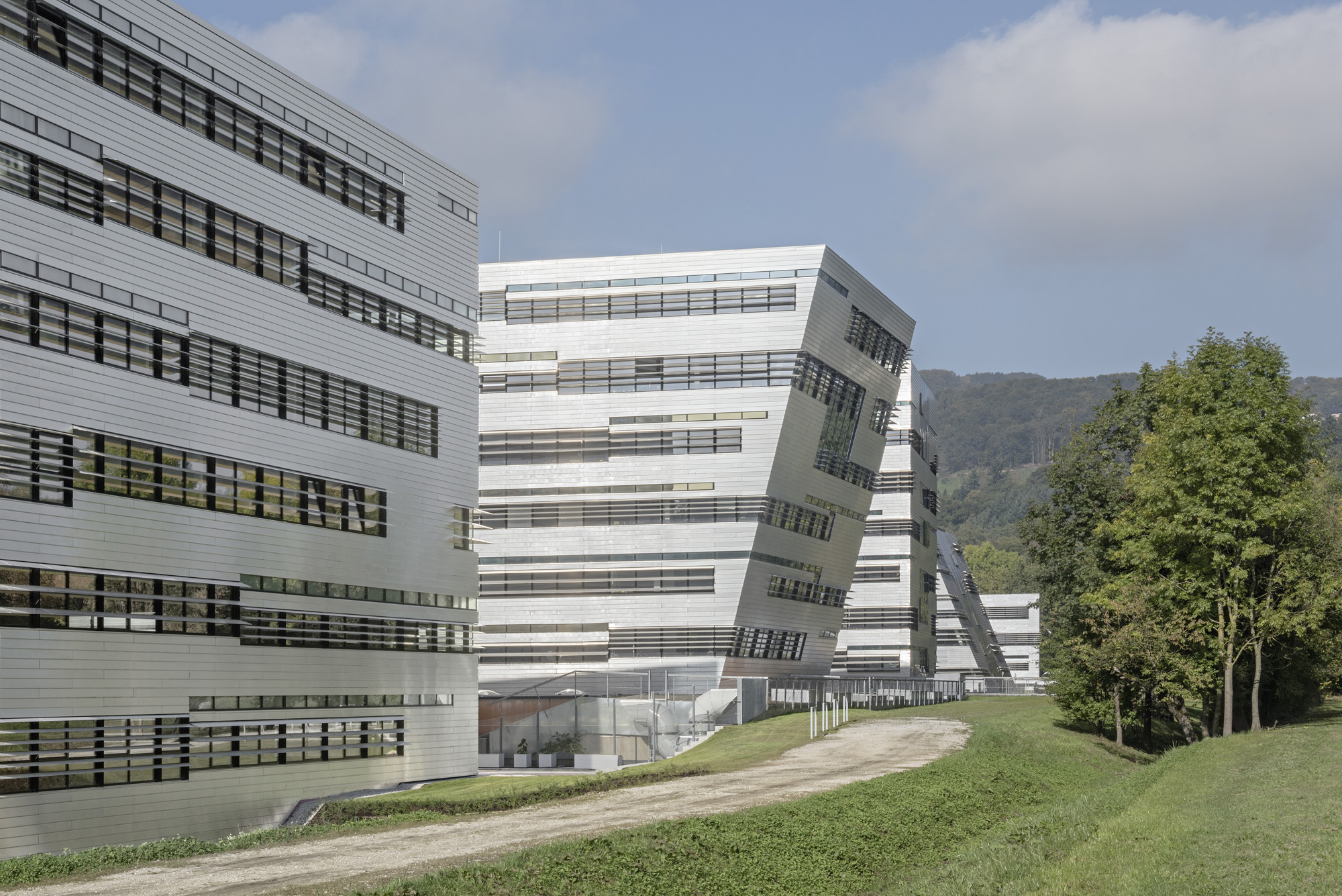 Science Park - Johannes Kepler University by Caramel - Architizer
