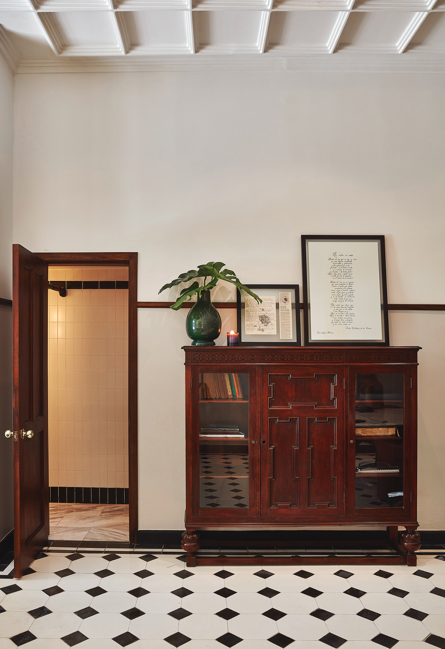 Prado Office by DEB - Architizer