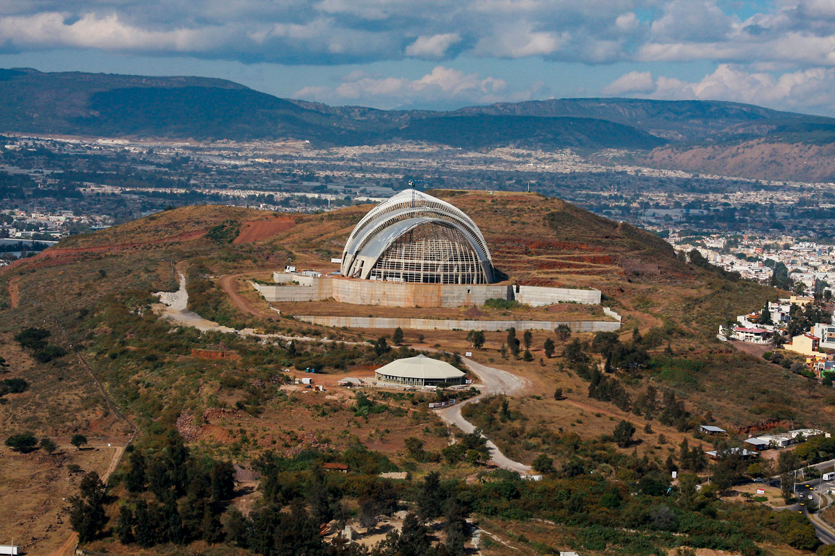 Santuario de los Mártires de Cristo Rey by Gomez Vazquez International ...