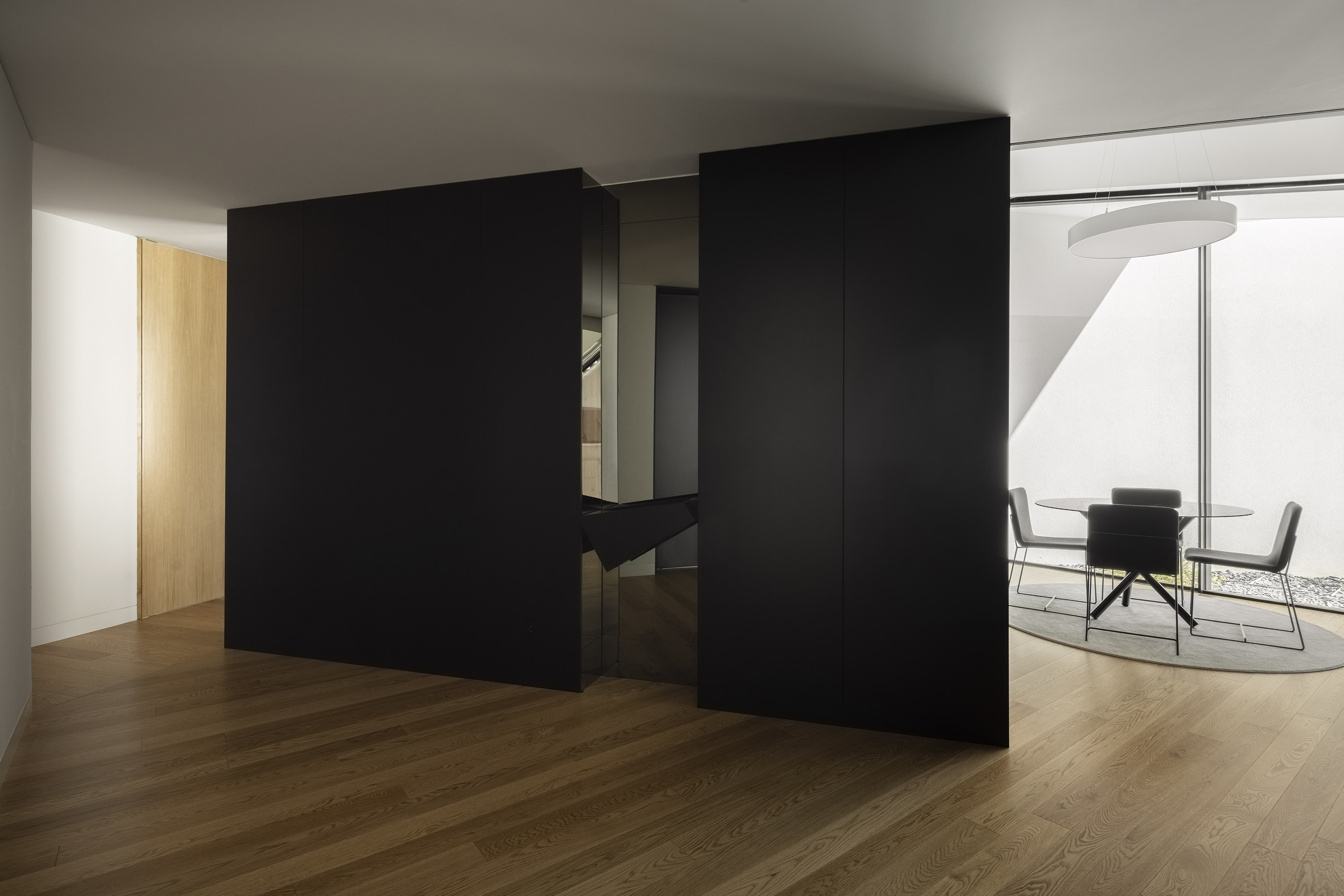 TILT HOUSE by MUTANT ARQUITECTURA & DESIGN - Architizer