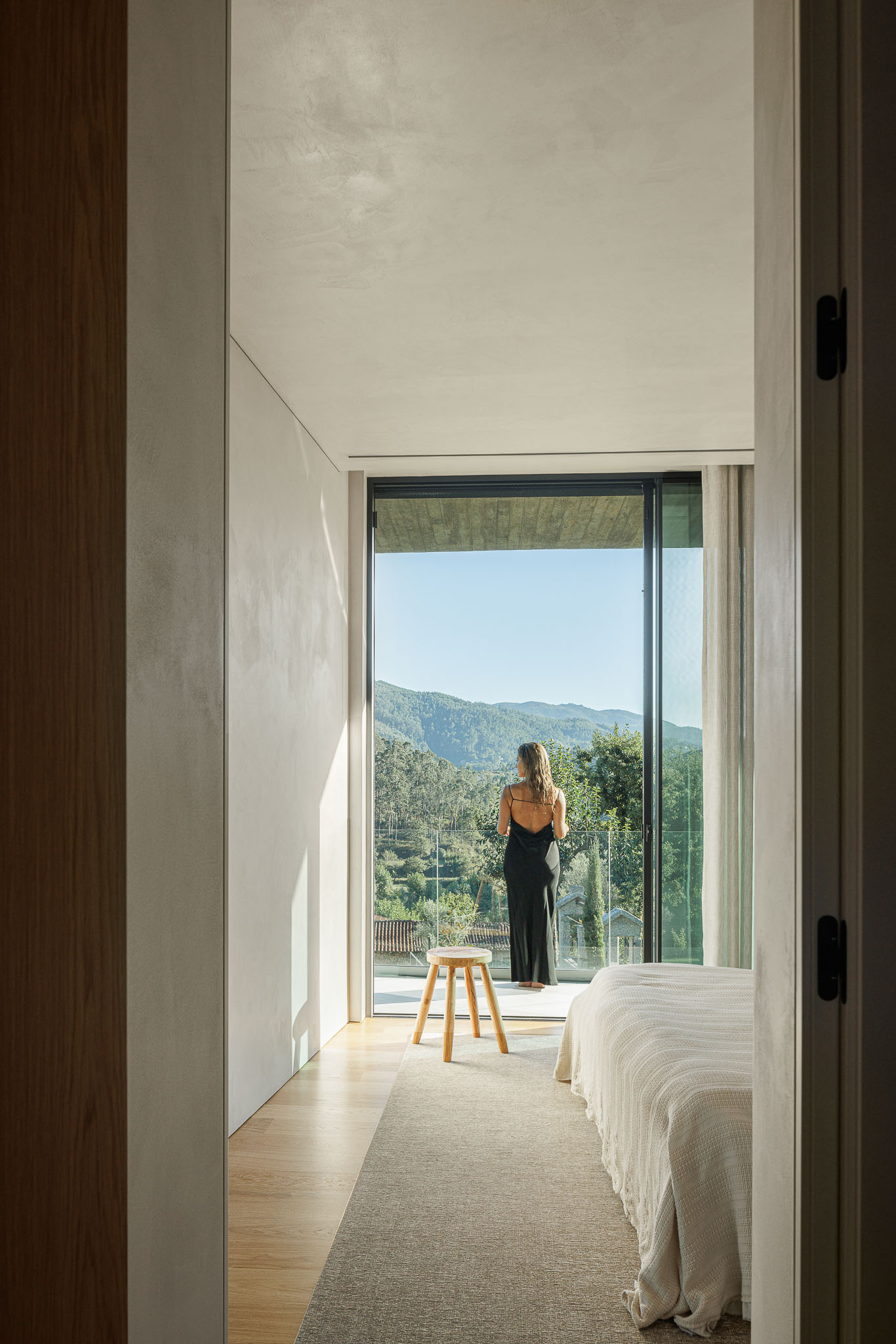 CASA DE BOURO by MUTANT ARQUITECTURA & DESIGN - Architizer