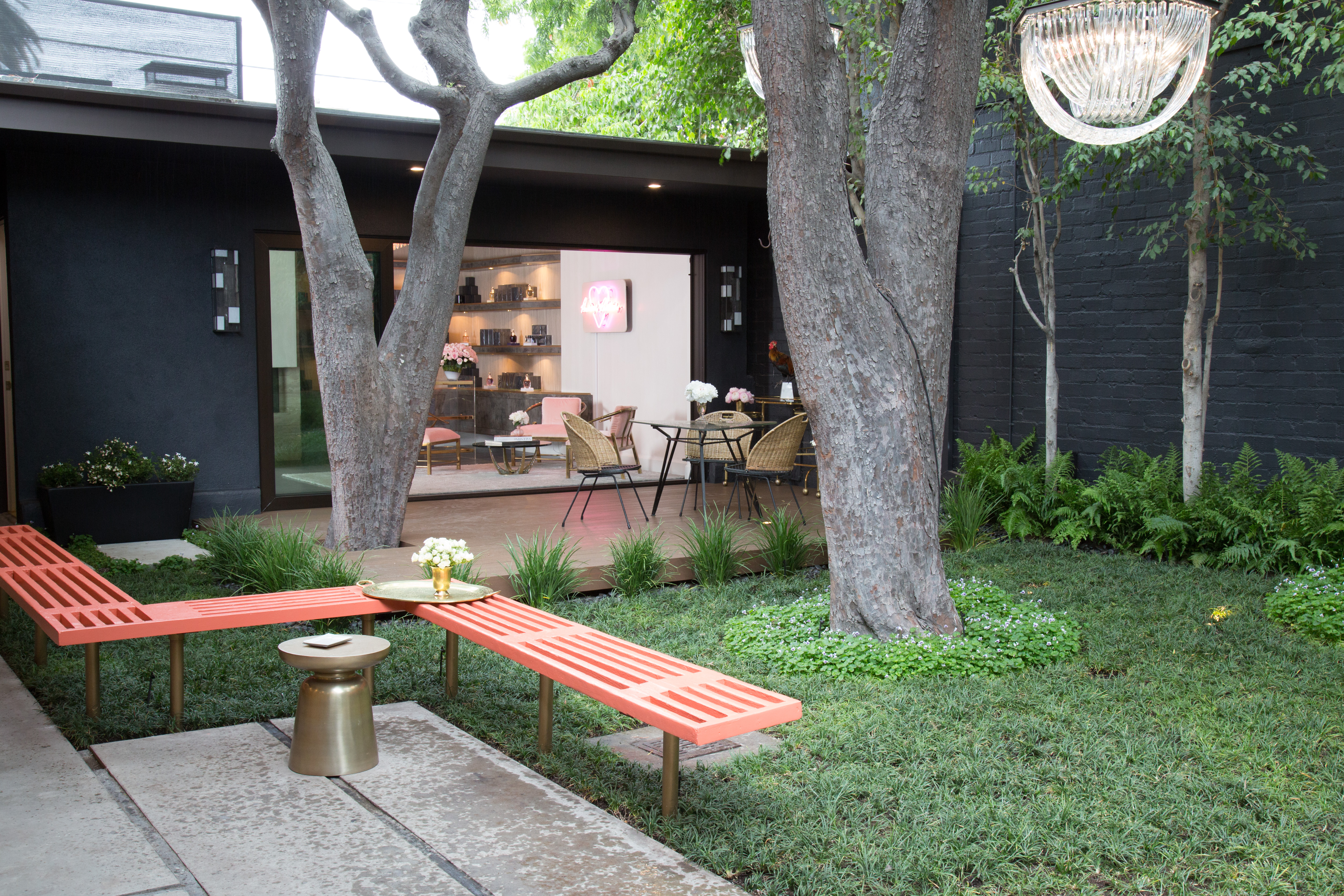 Eric Buterbaugh Florals by Ballentine Architects - Architizer