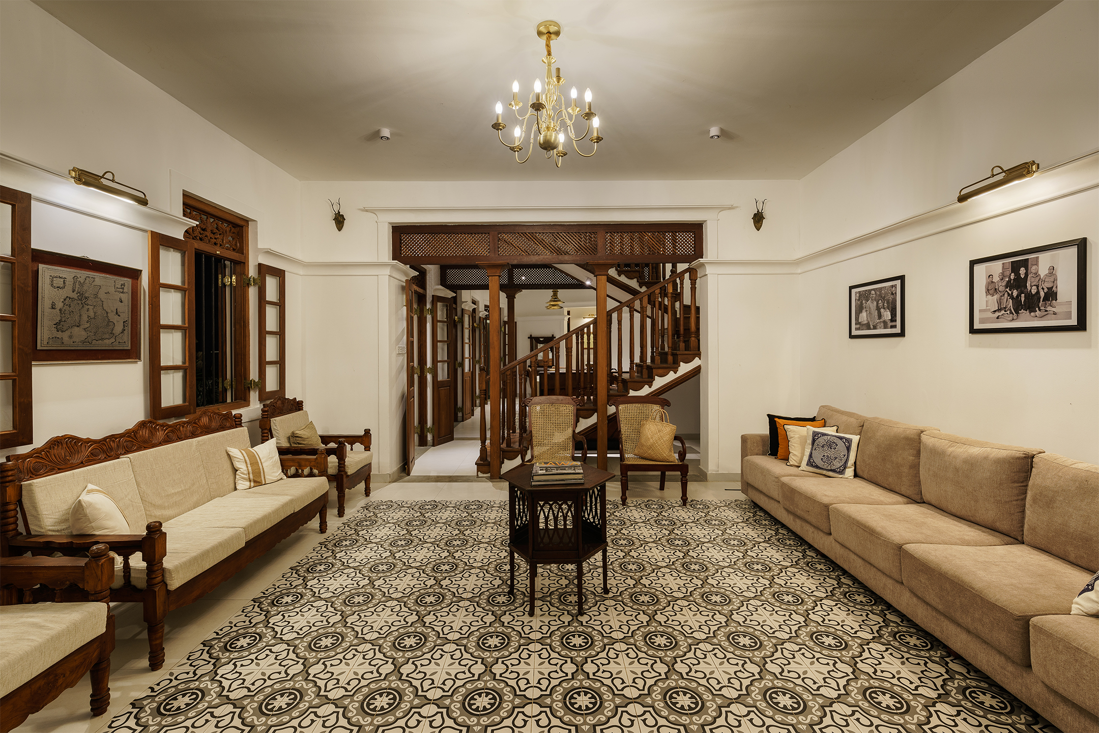 Traditional Elite Residence by earchitectstudio - Architizer