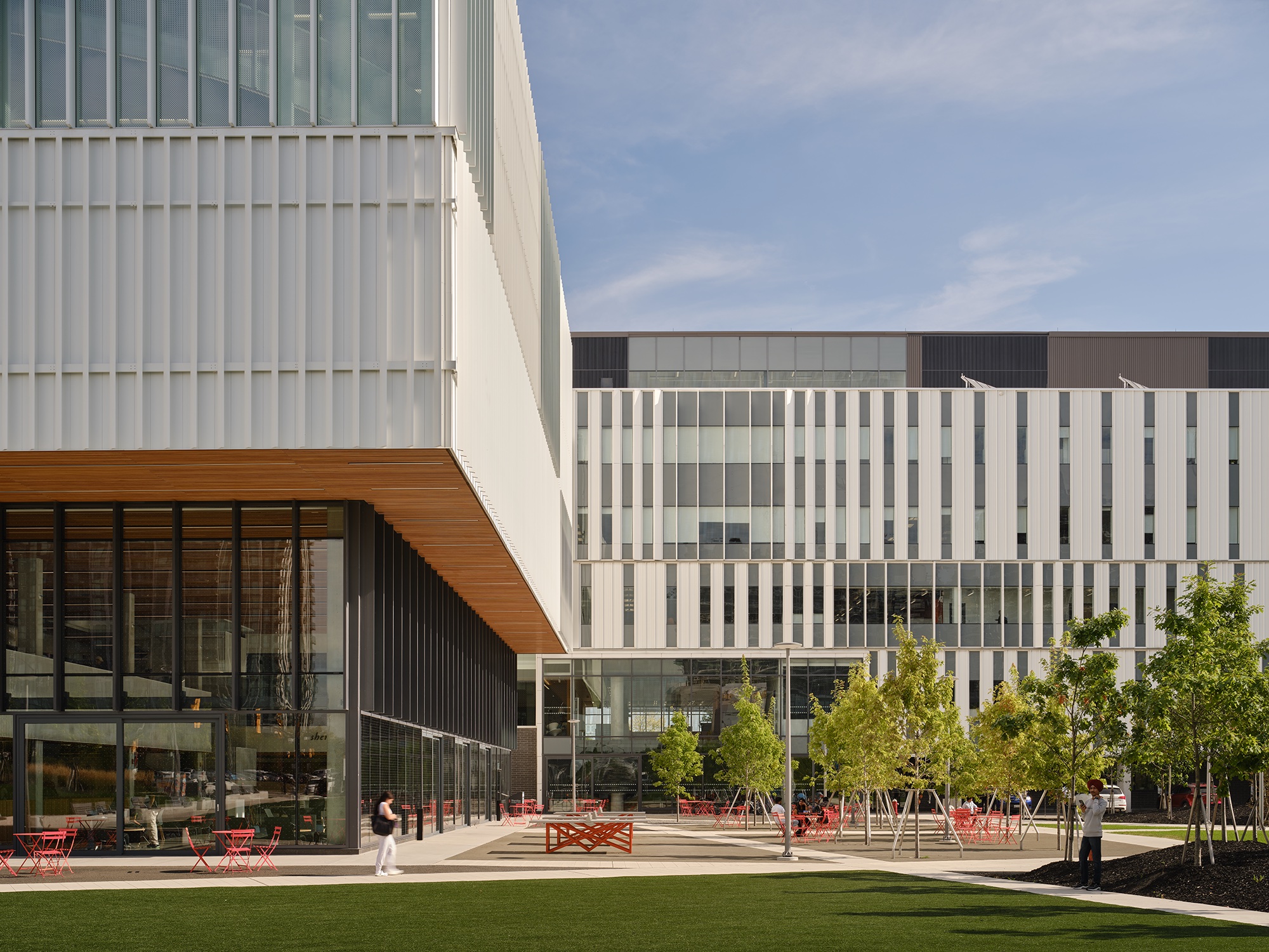 Sheridan College Hazel McCallion Campus Phase 2A Student & Athletic ...