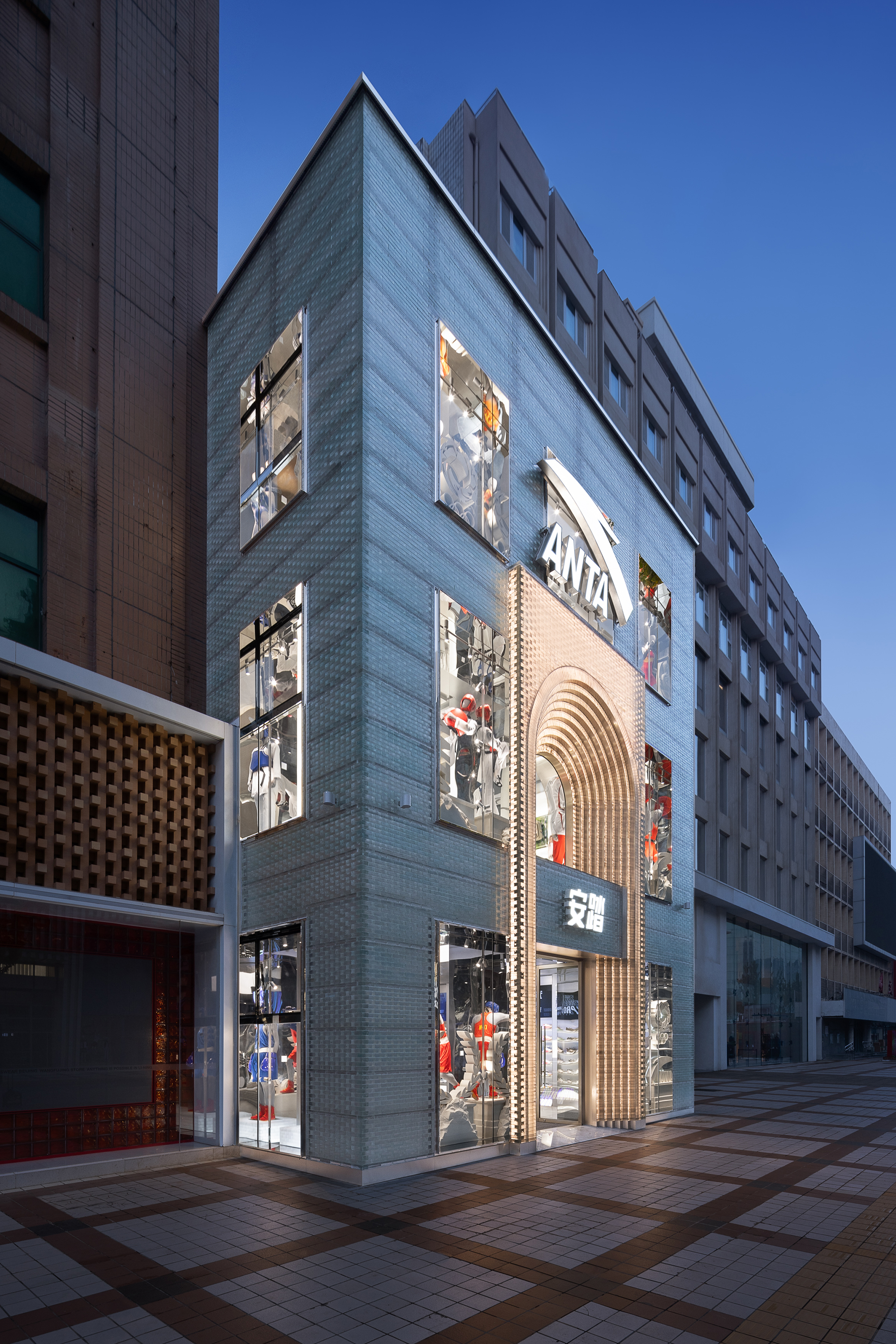 ANTA flagship Store, Wangfujing by STILL YOUNG - Architizer