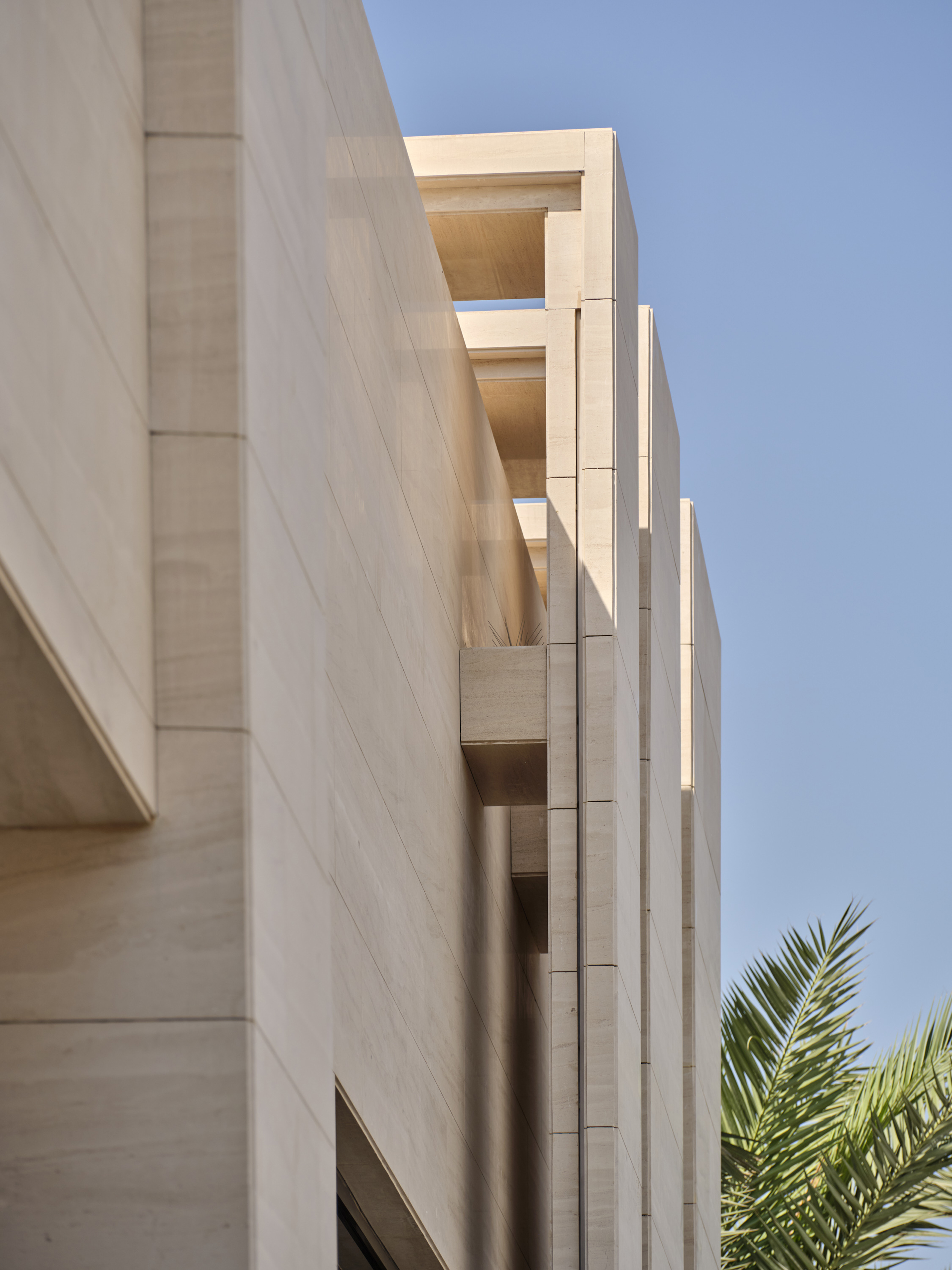 AlOsami Diwaniya by ILLUMINATE design + build - Architizer