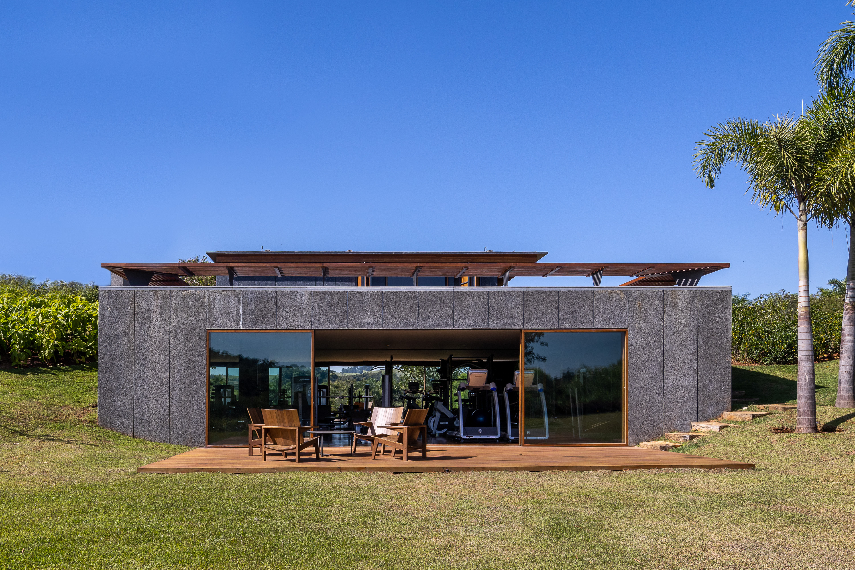 Madeira House by Matheus Farah e Manoel Maia Arquitetura - Architizer