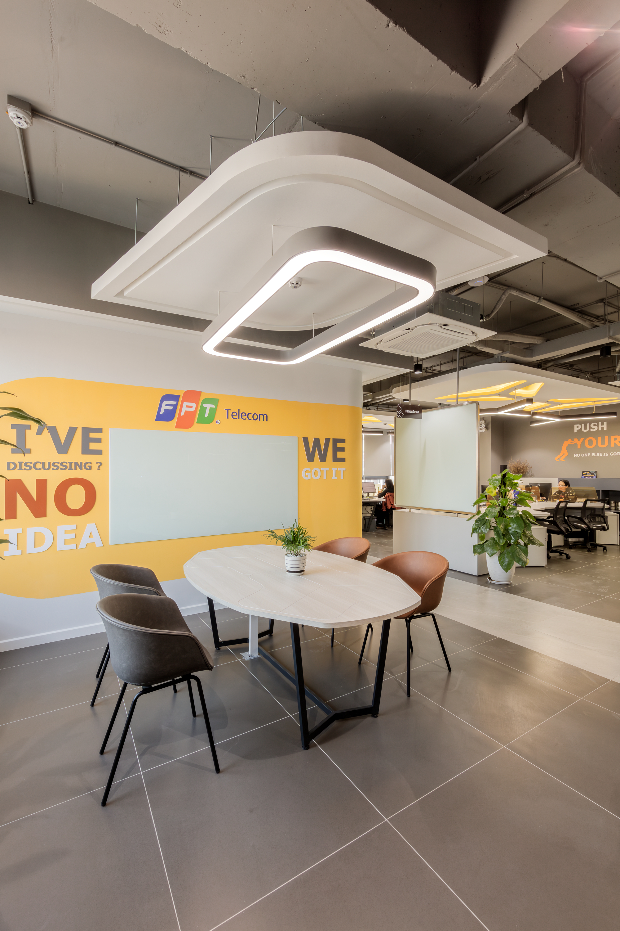 FPT TELECOM OFFICE by XMArchitect - Architizer