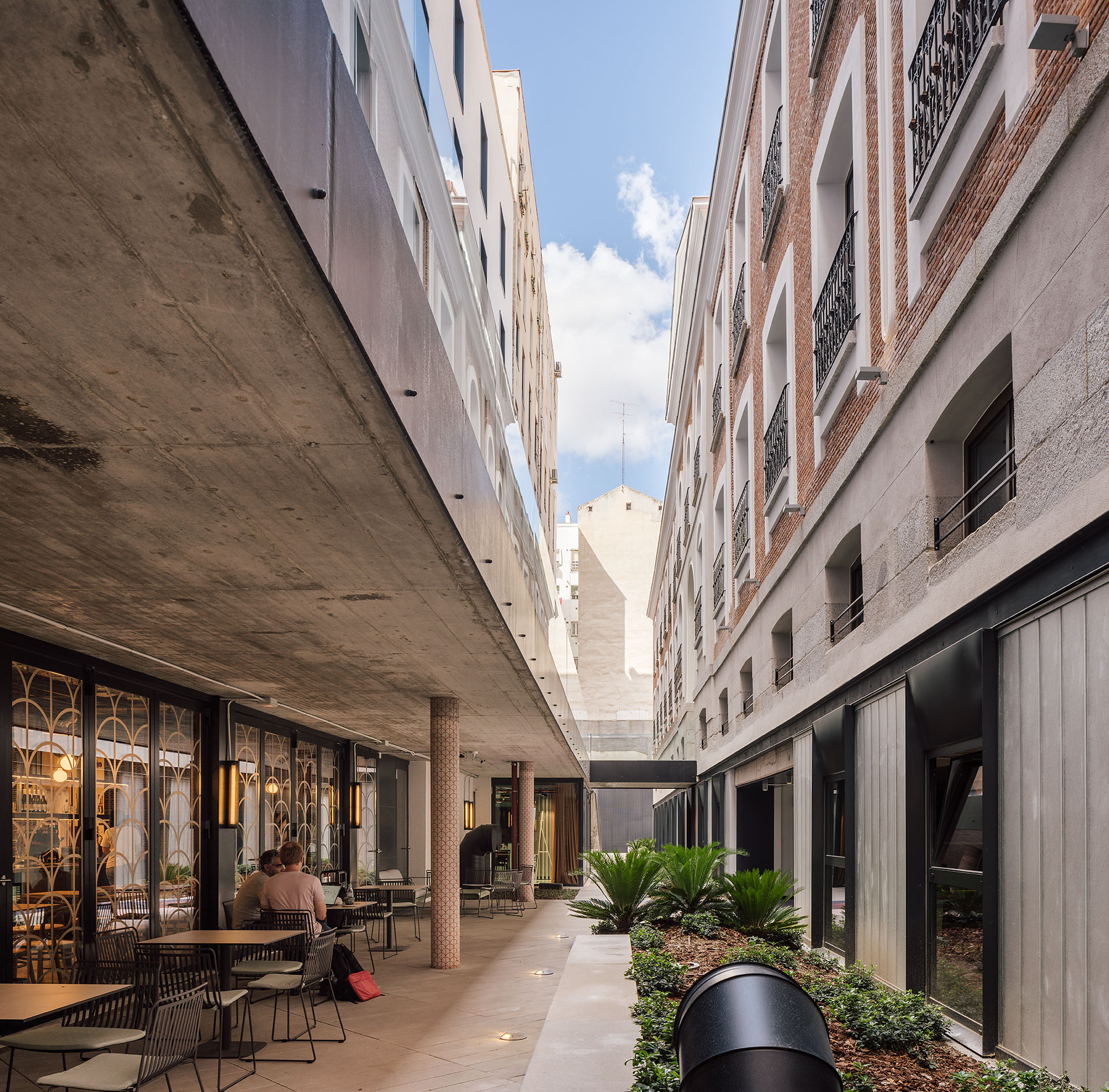 The Social Hub (TSH) by Fenwick Iribarren Architects - Architizer