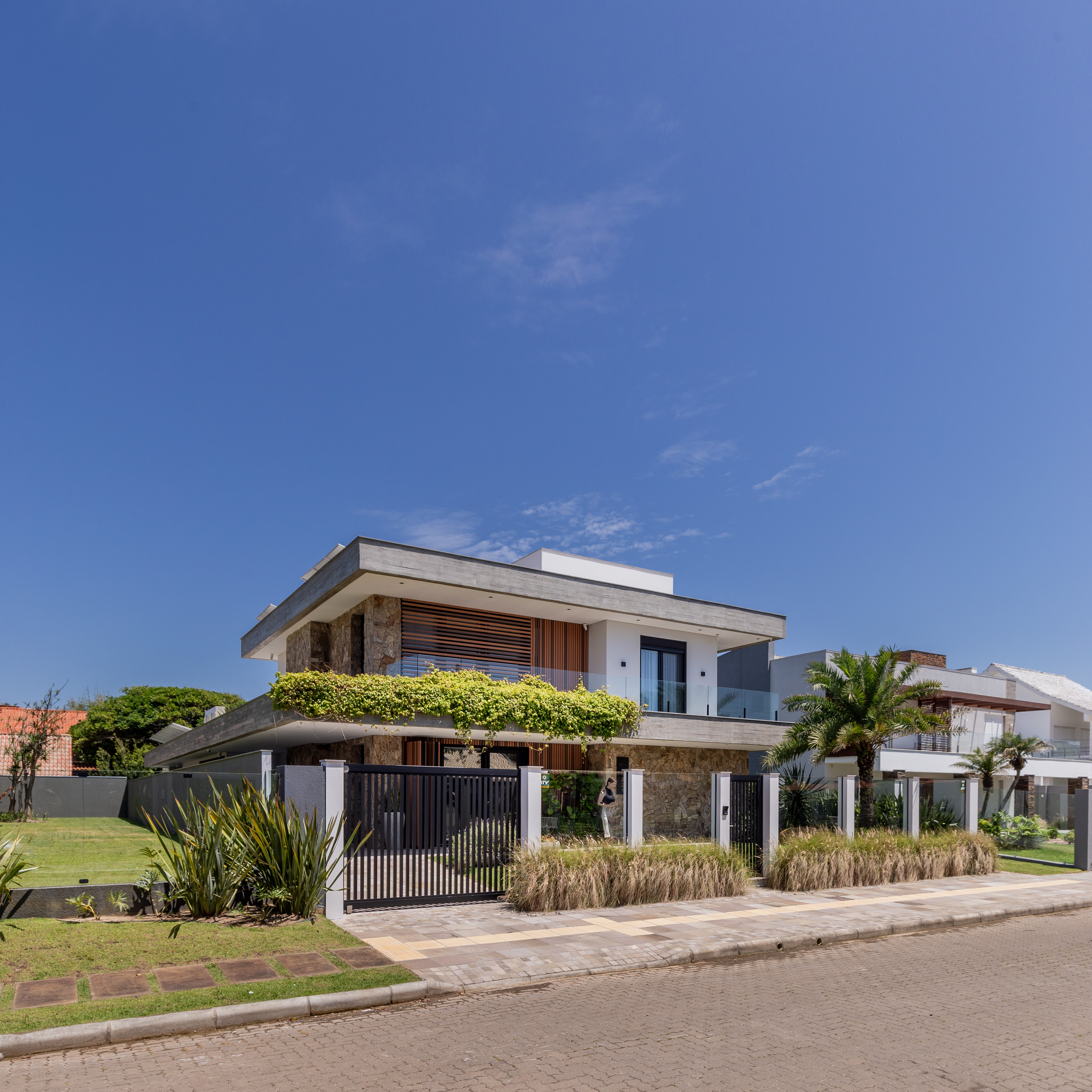 Alba House by Referência Arquitetura - Architizer