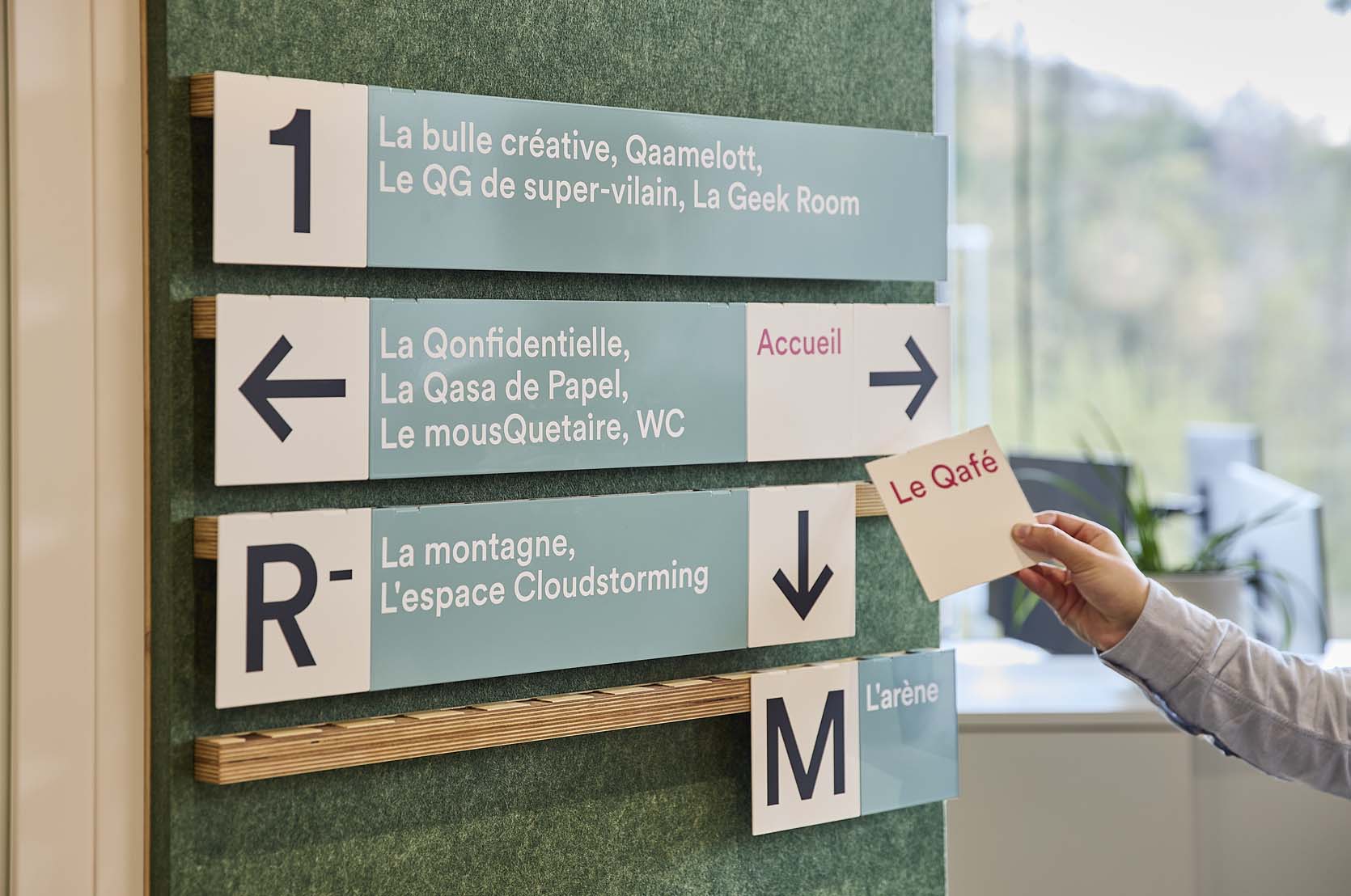 QoQa Headquarters and the QG in Bussigny-Lausanne by Studio Banana ...