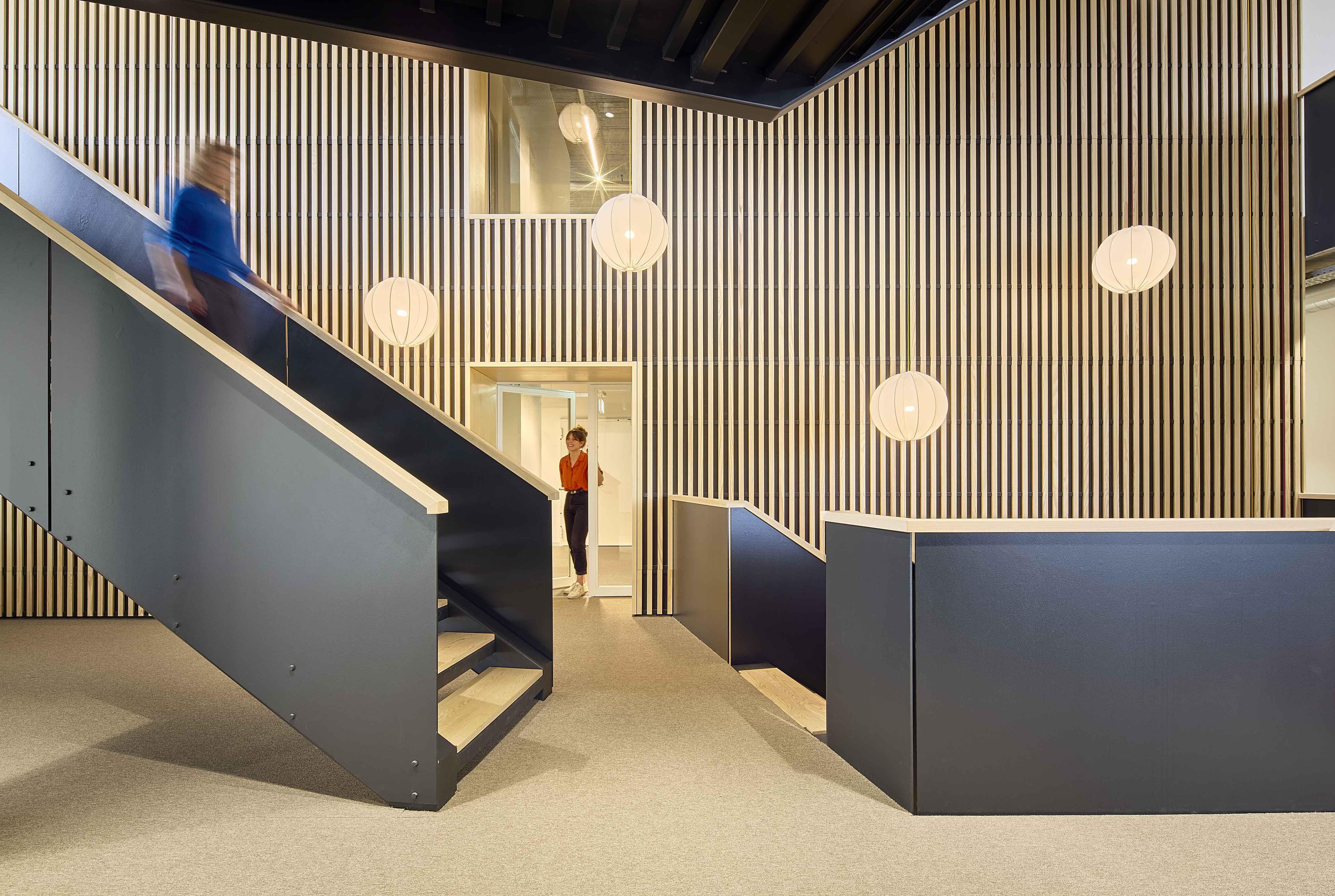 QoQa Headquarters and the QG in Bussigny-Lausanne by Studio Banana ...