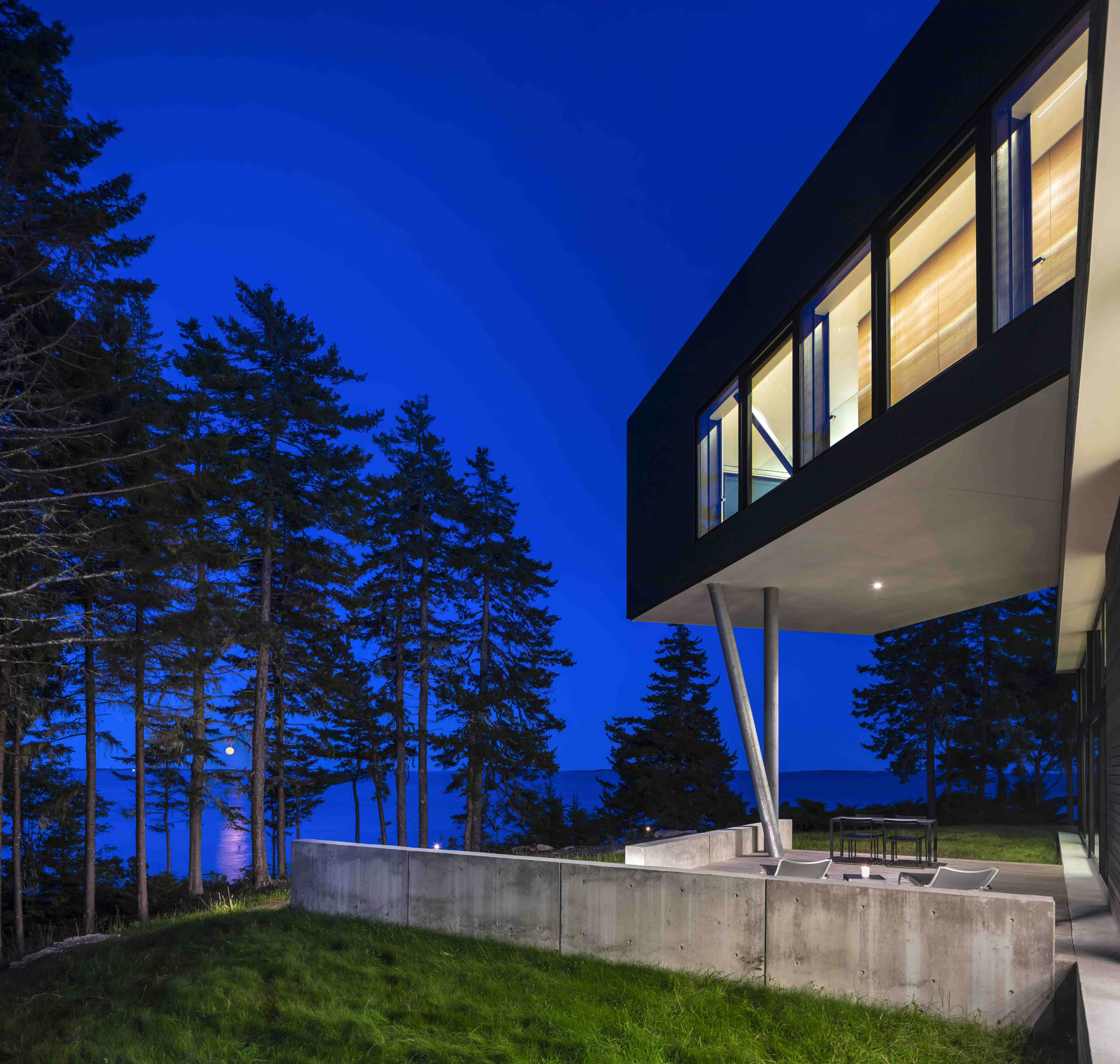 House on a Bay by Elliott Architects - Architizer