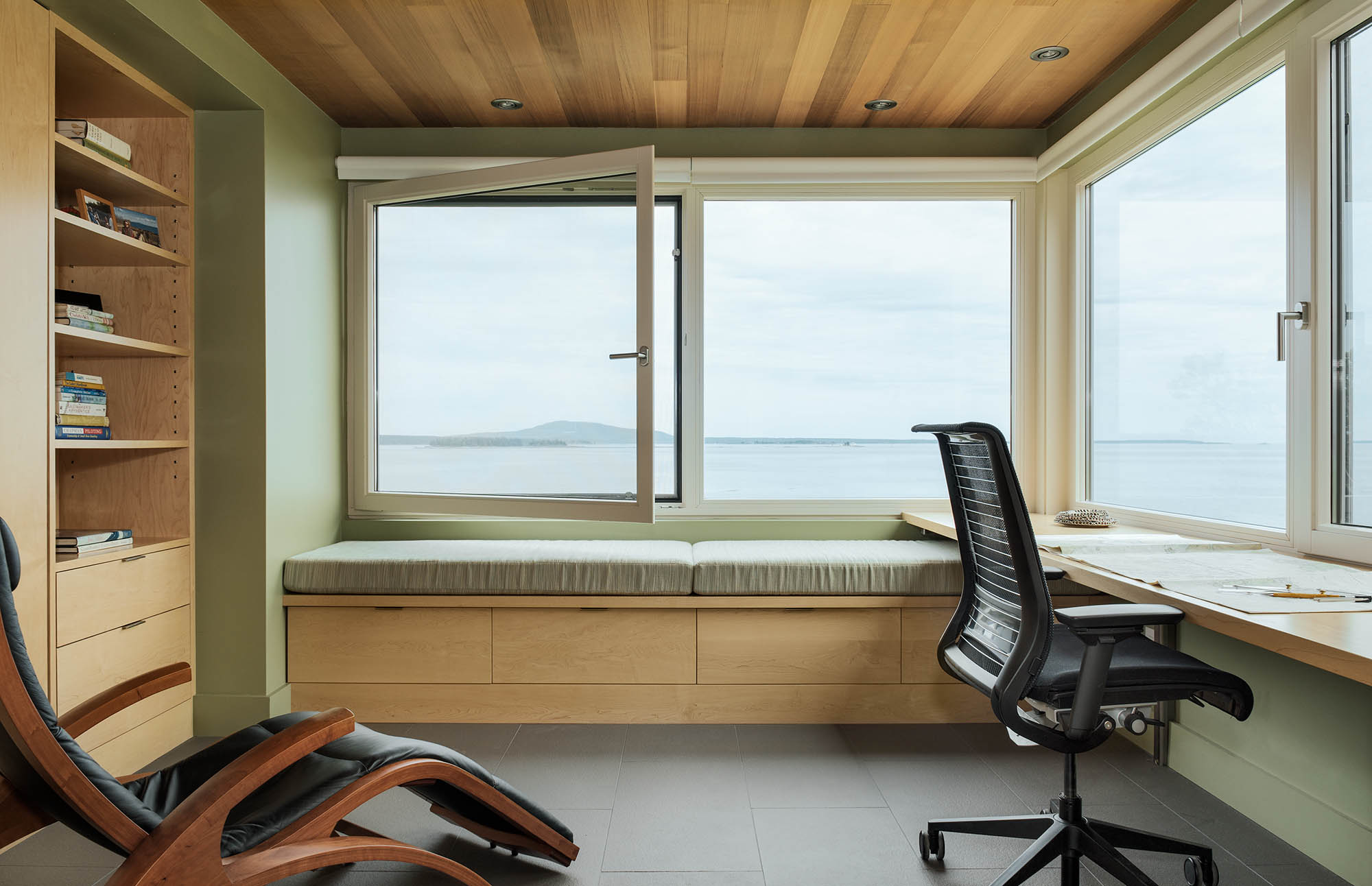 House on the Reach by Elliott Architects - Architizer