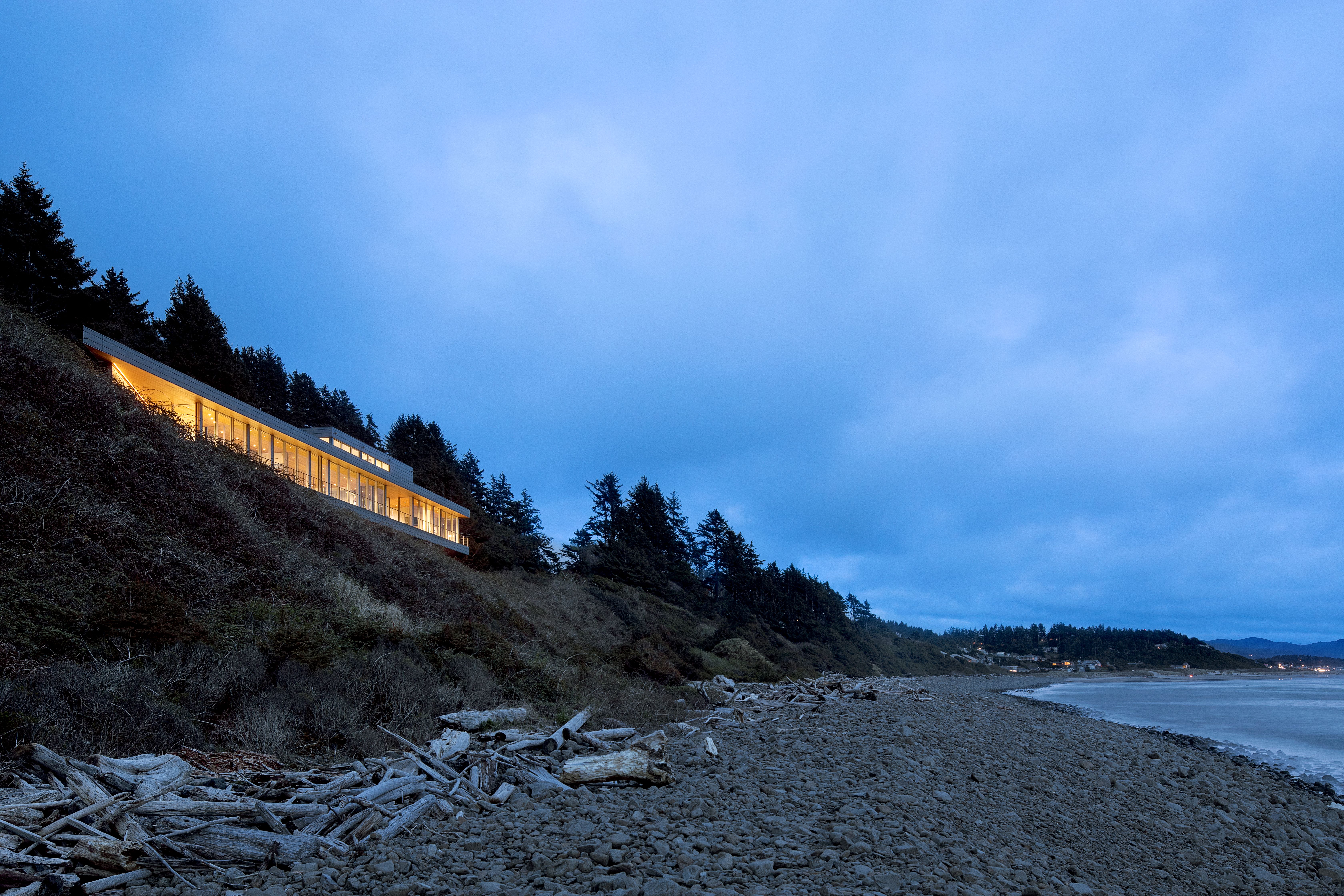 Prow House by chadbourne + doss architects - Architizer
