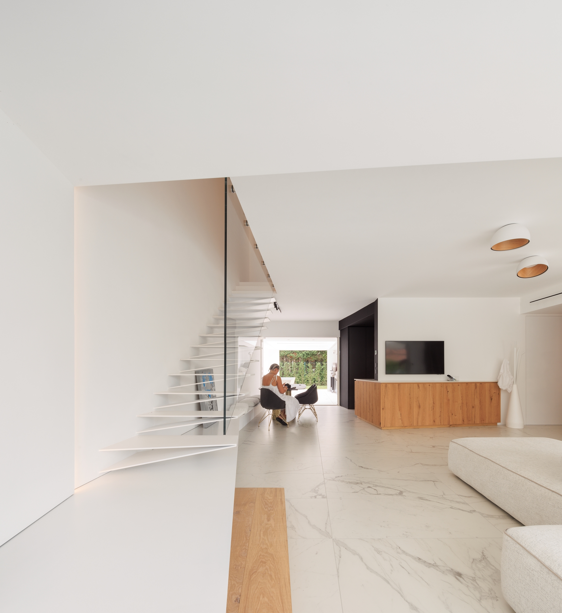 INOUT by 3ndy Studio - Architizer