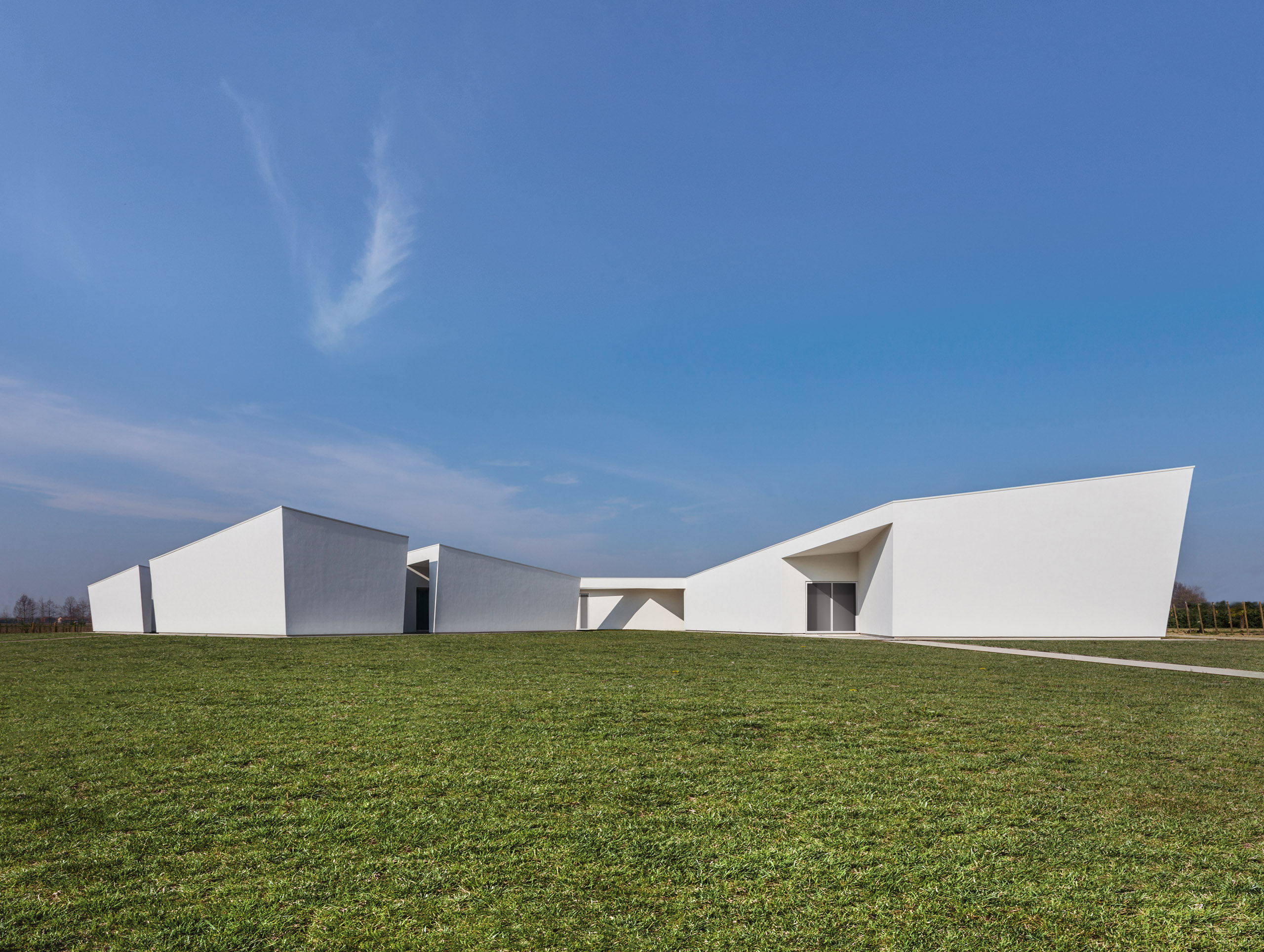 THE FRAG by 3ndy Studio - Architizer