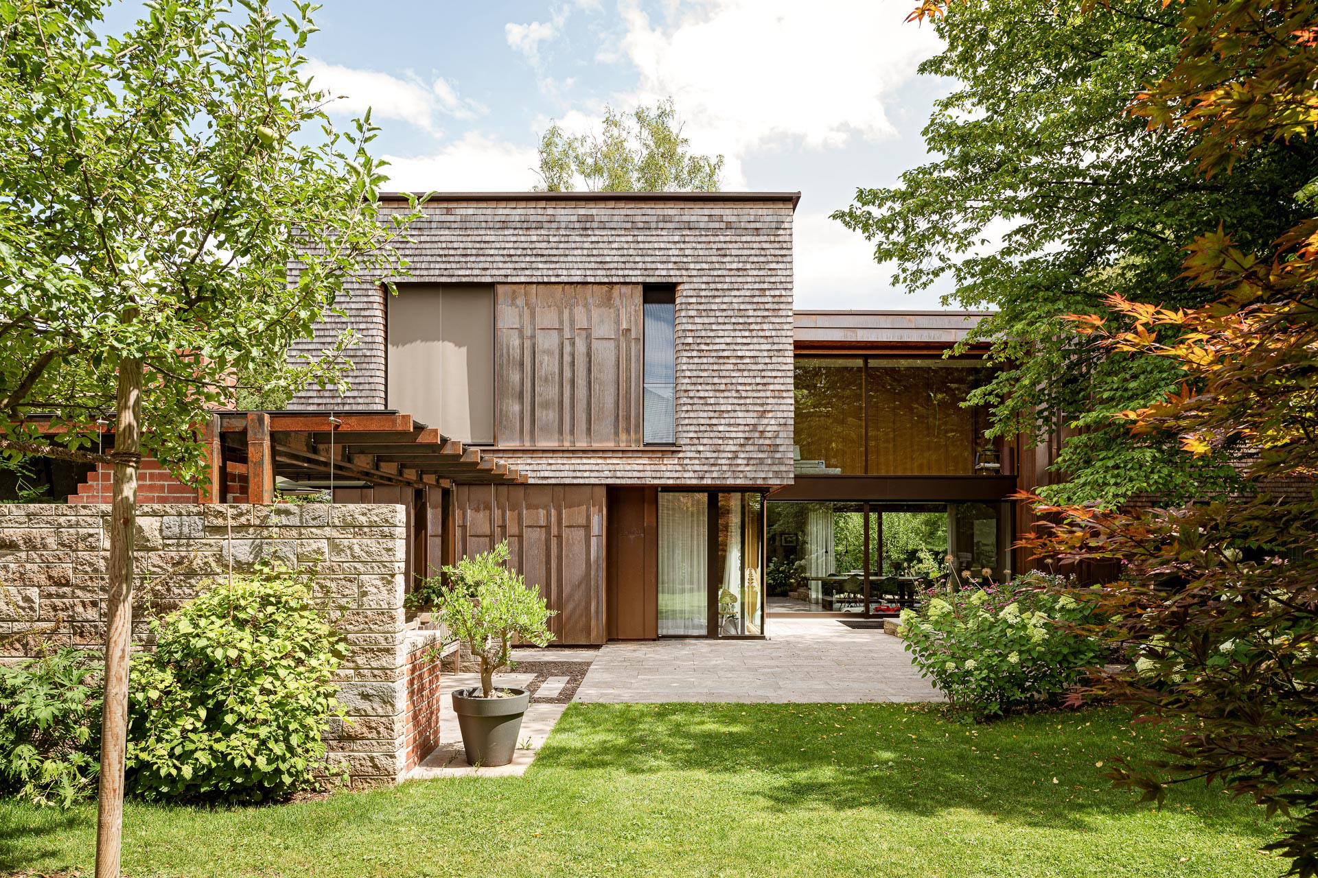 House L011 by Stephan Maria Lang Architects - Architizer