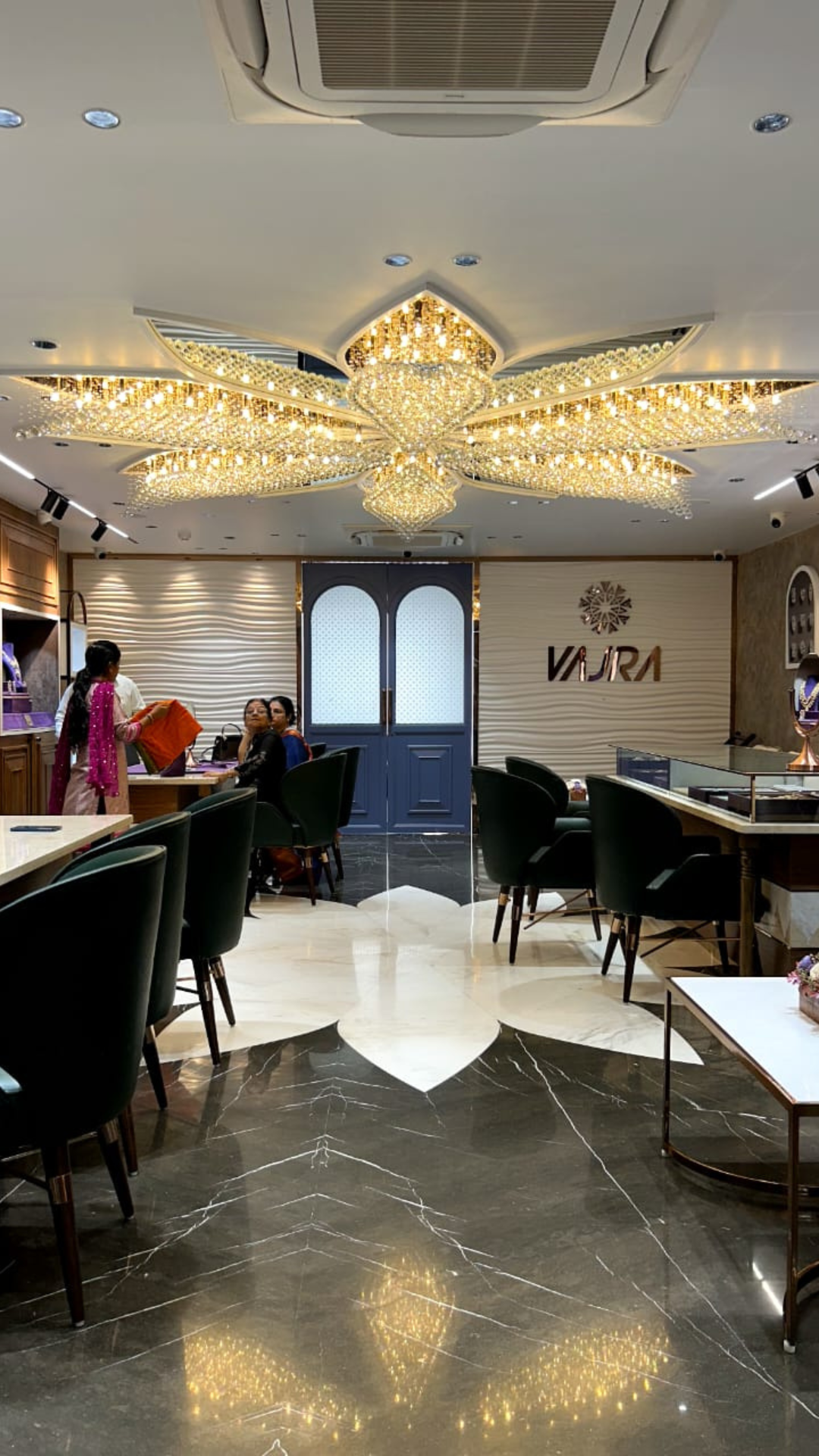Vajra Diamond jewellery by Shilpalaya Associates- Leading Architectural ...