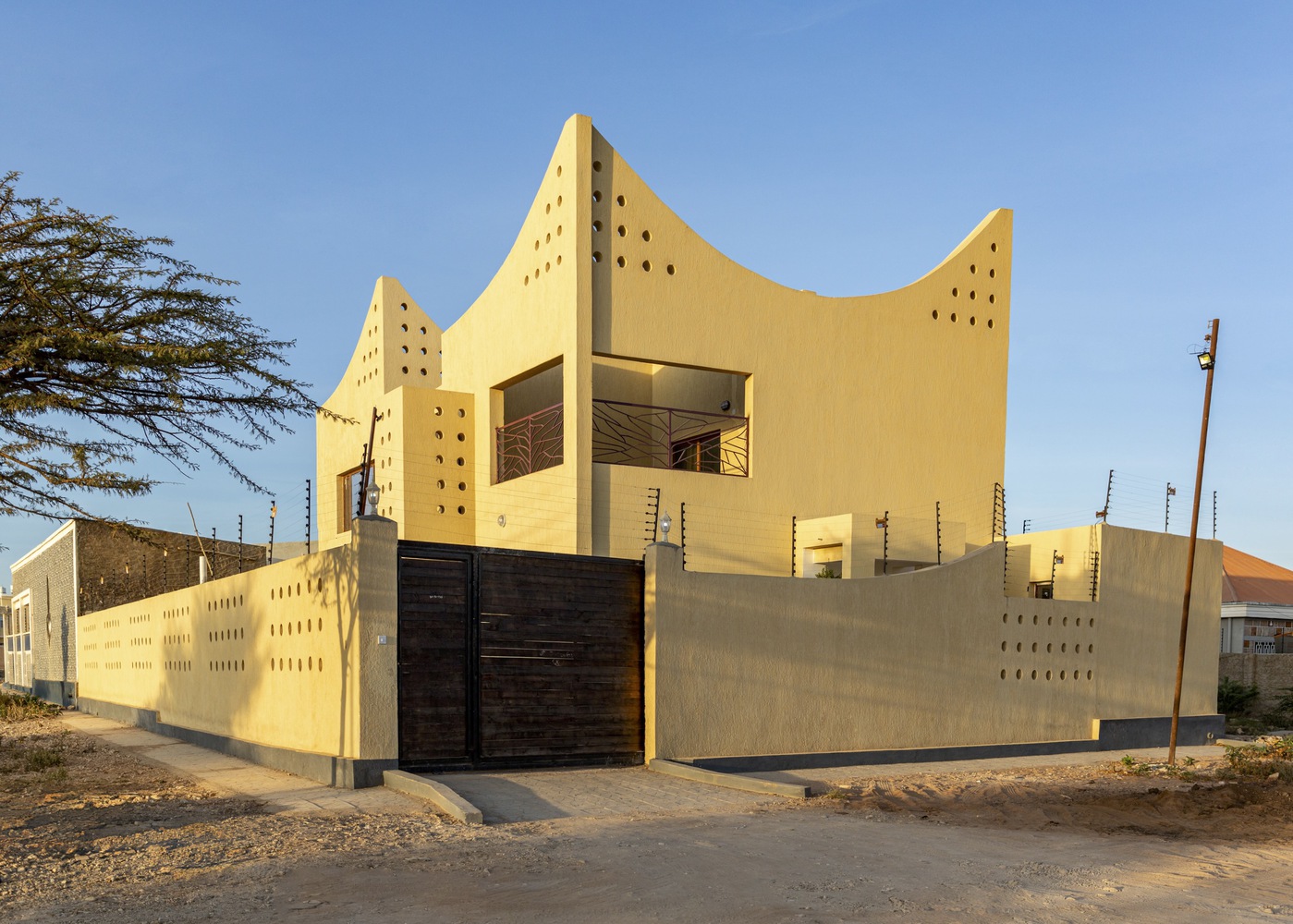 The Wave House of Hargeisa by DO Architecture Group - Architizer