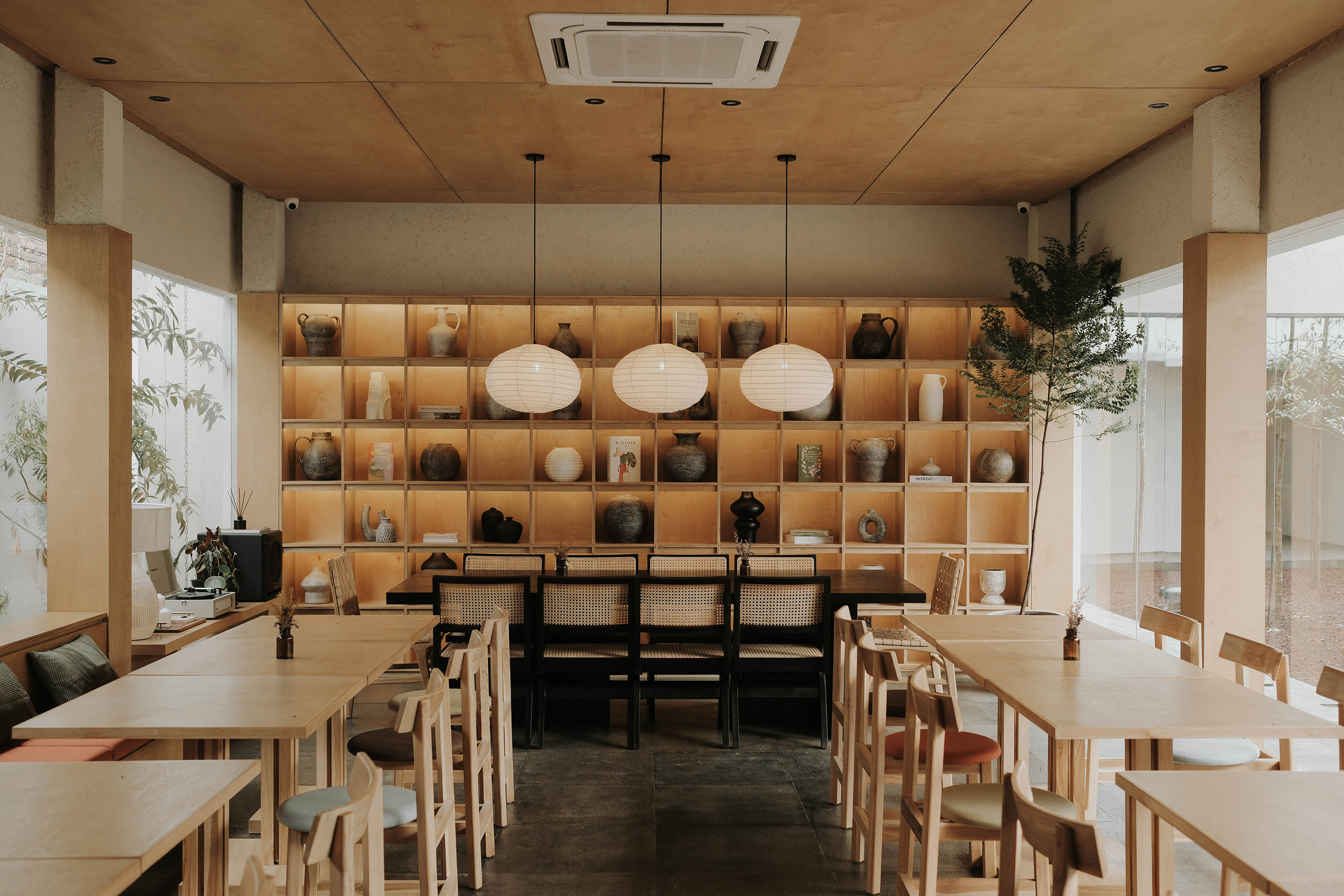 BYASA CAFE by STUDIO ASA - Architizer
