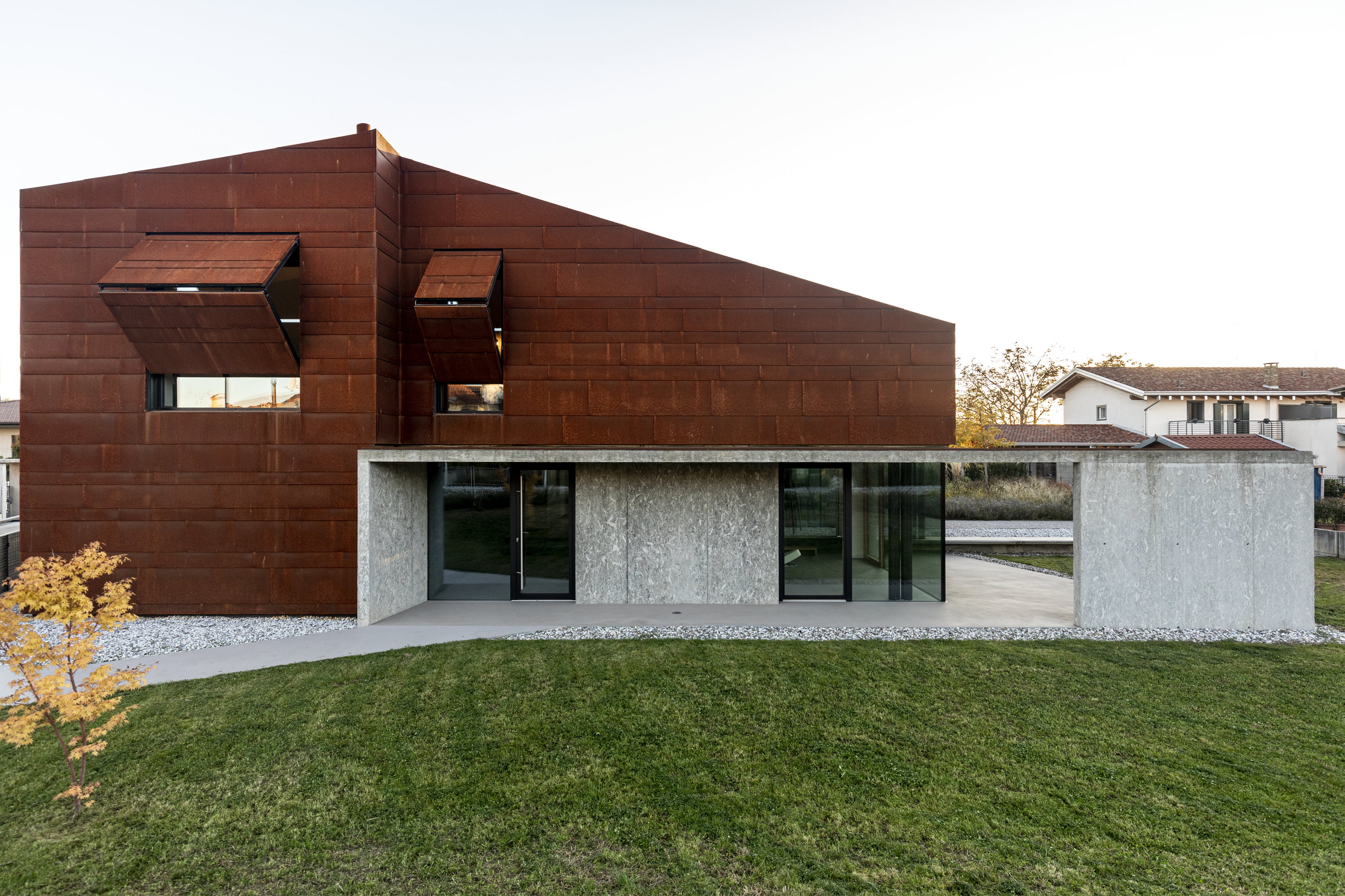 Dō-maru House by MA.A Materiadarchitettura - Architizer