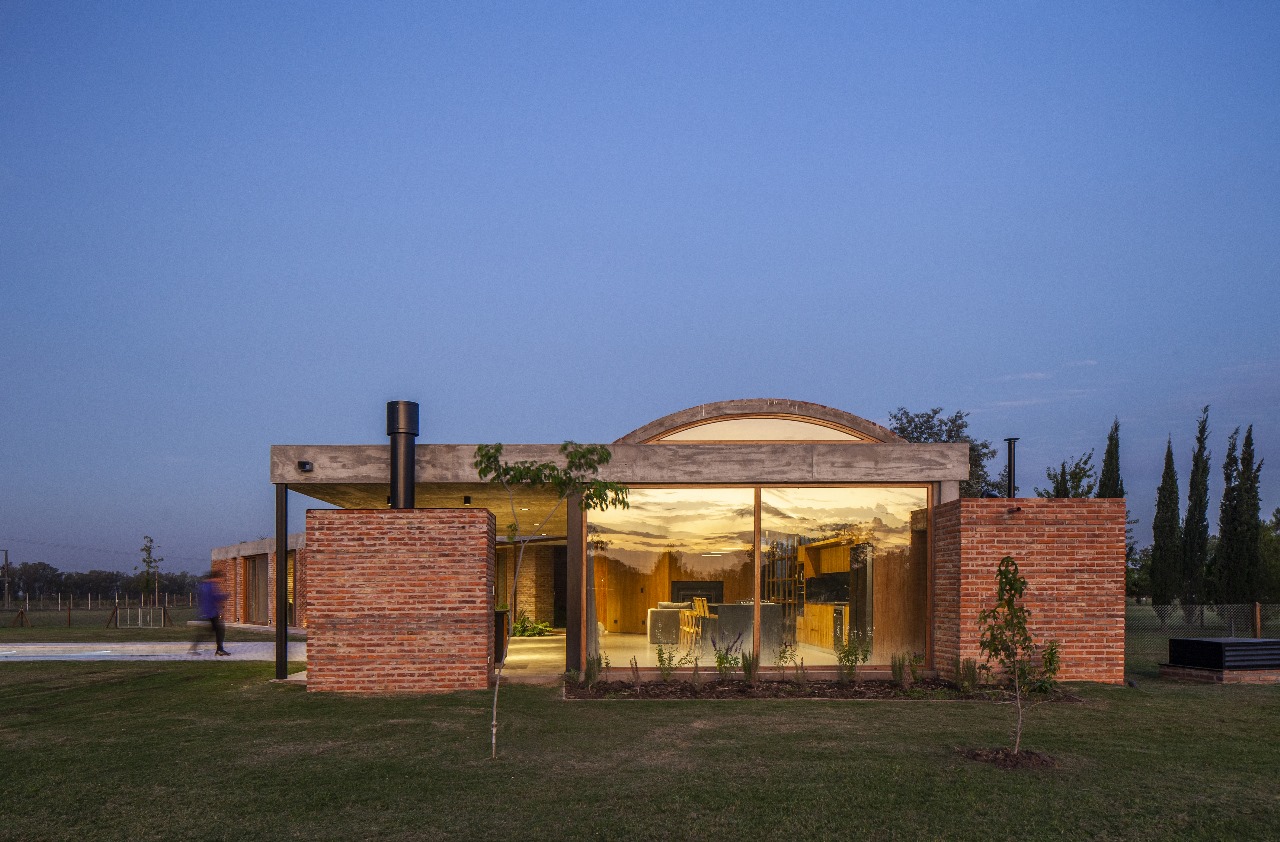 Vôlt House by Estudio PK - Ignacio Pessagno & Lilian Kandus - Architizer